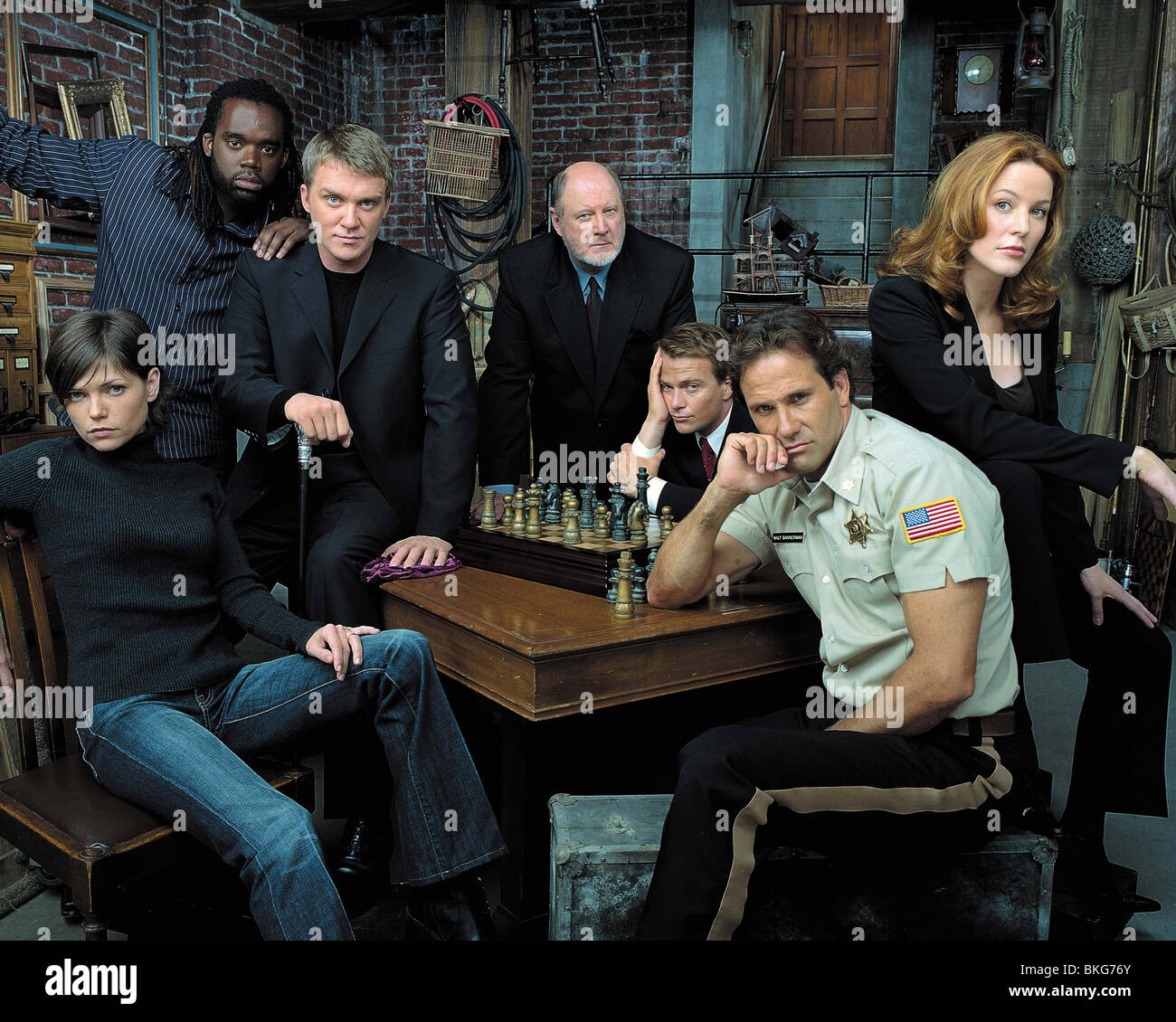 DEAD ZONE (TV) NICOLE DE BOER, JOHN L ADAMS, ANTHONY MICHAEL HALL ...