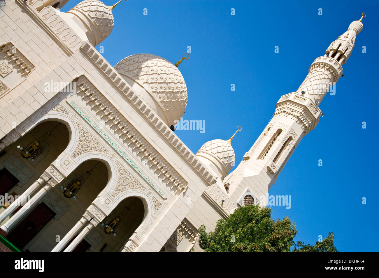Die Jumeirah Moschee in Dubai, Vereinigte Arabische Emirate, Vereinigte ...