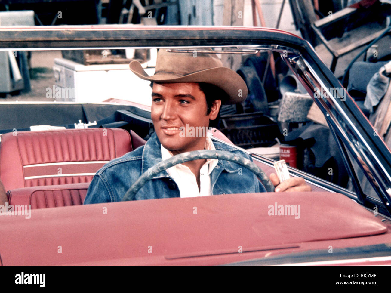 Elvis presley stay away joe -Fotos und -Bildmaterial in hoher Auflösung ...