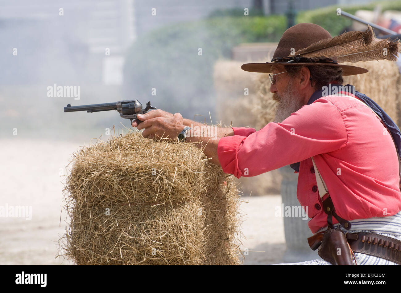 Shoot out -Fotos und -Bildmaterial in hoher Auflösung – Alamy