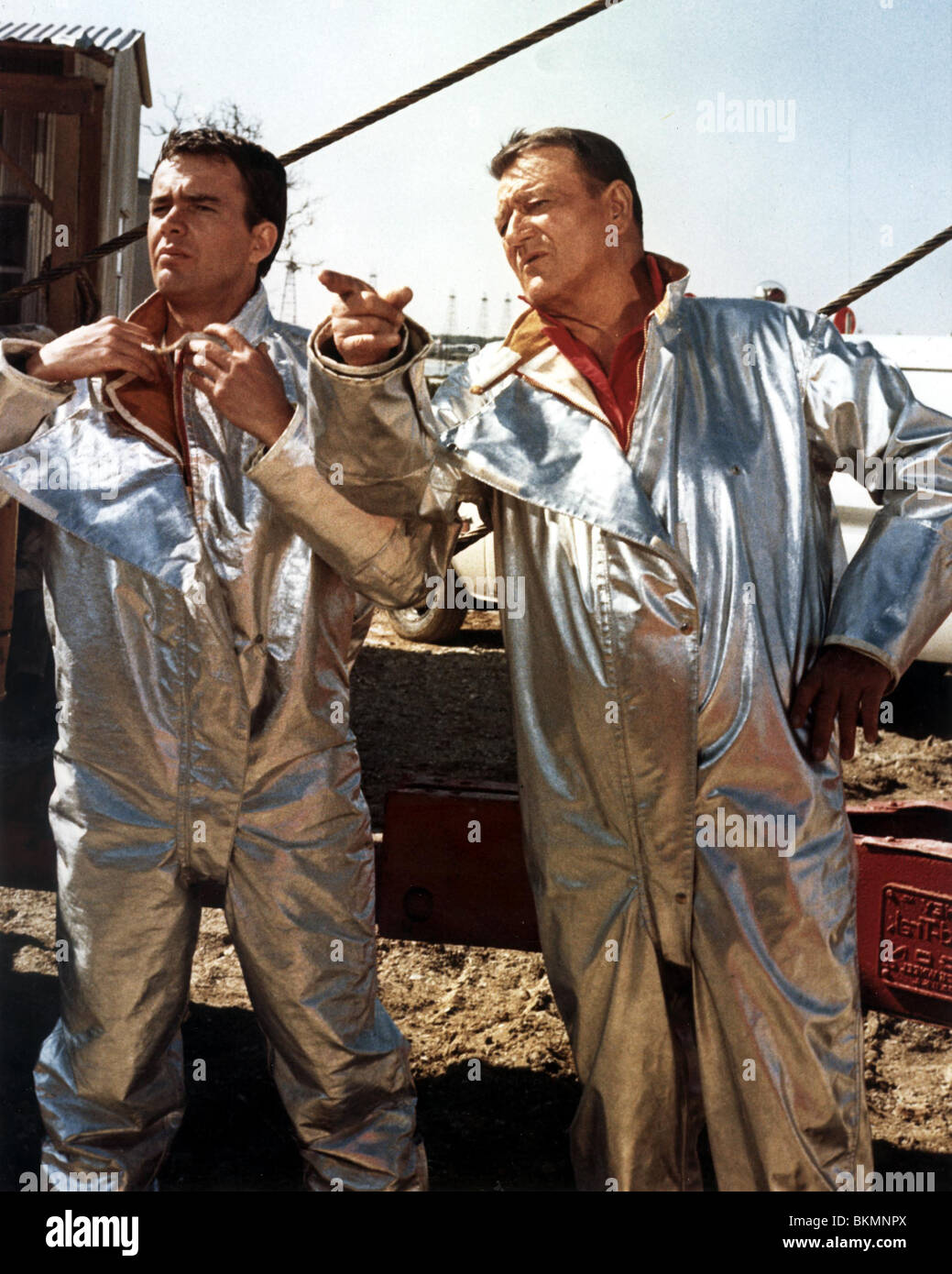 John wayne hellfighters -Fotos und -Bildmaterial in hoher Auflösung – Alamy