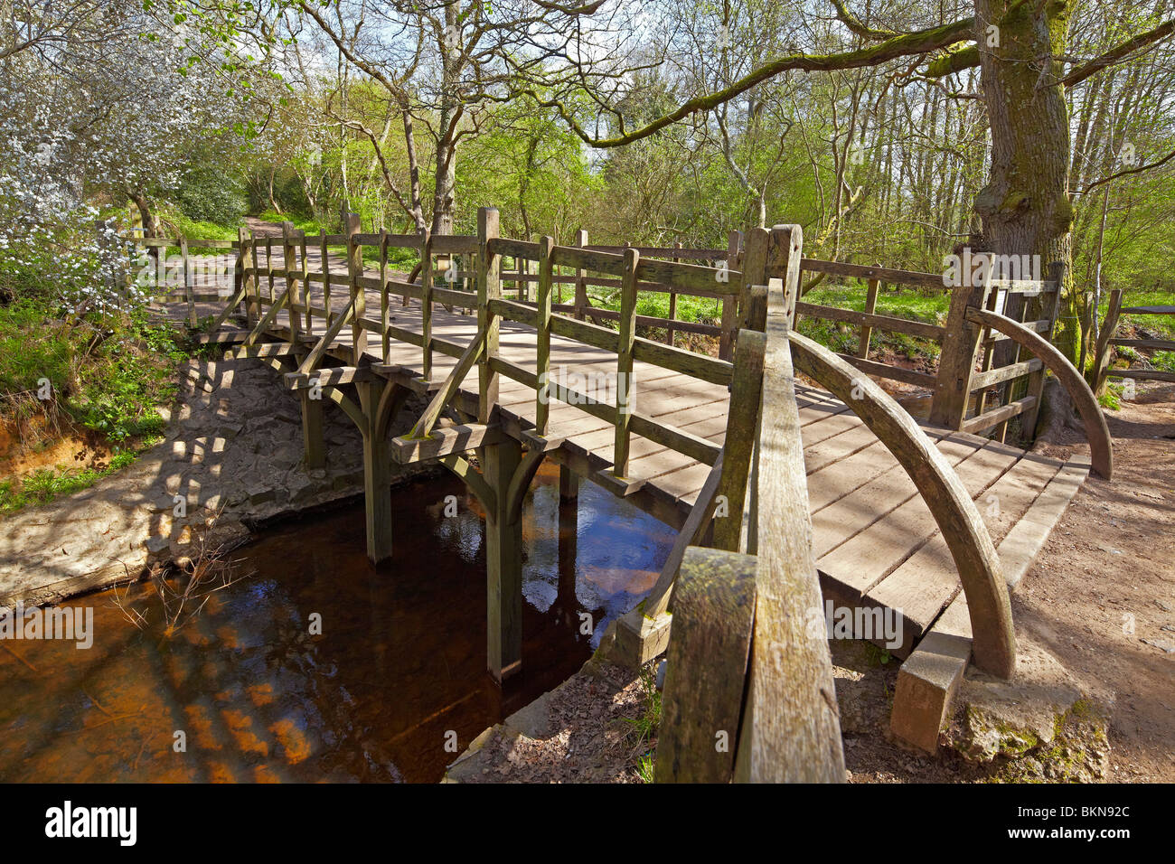 Winnie The Pooh-Brücke, wo das Spiel Pooh Sticks erfunden wurde ...