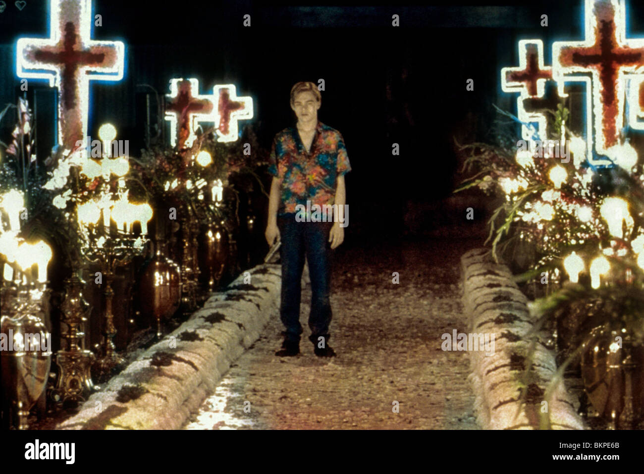 Romeo juliet 1996 leonardo dicaprio -Fotos und -Bildmaterial in hoher Auflösung – Alamy