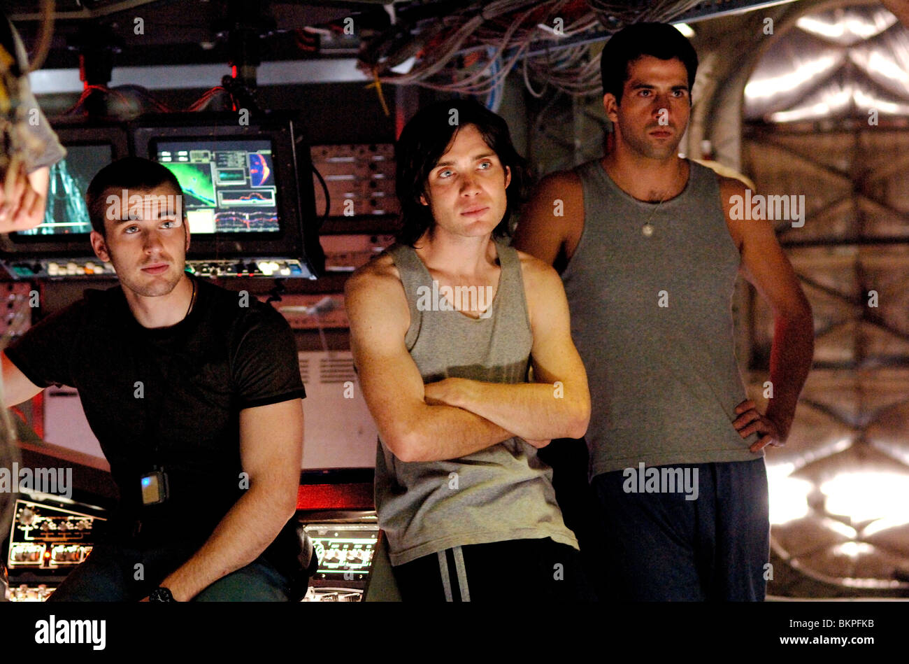 SUNSHINE (2007) CHRIS EVANS, CILLIAN MURPHY, TROY GARITY DANNY BOYLE ...