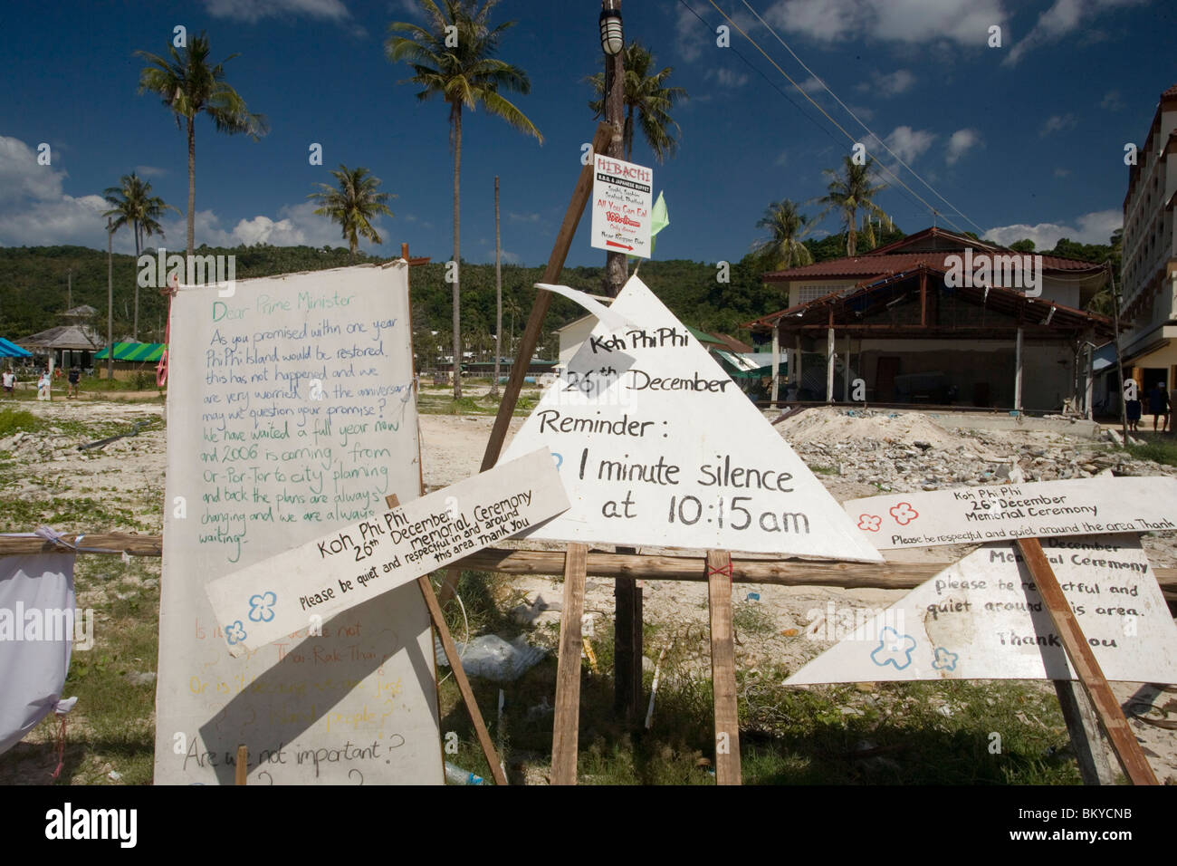 Tsunami disaster december 2004 phi -Fotos und -Bildmaterial in hoher ...