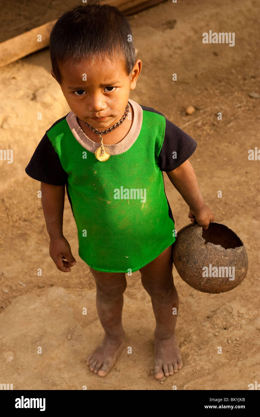 Armes Kind Laos Stockfotos und -bilder Kaufen - Alamy