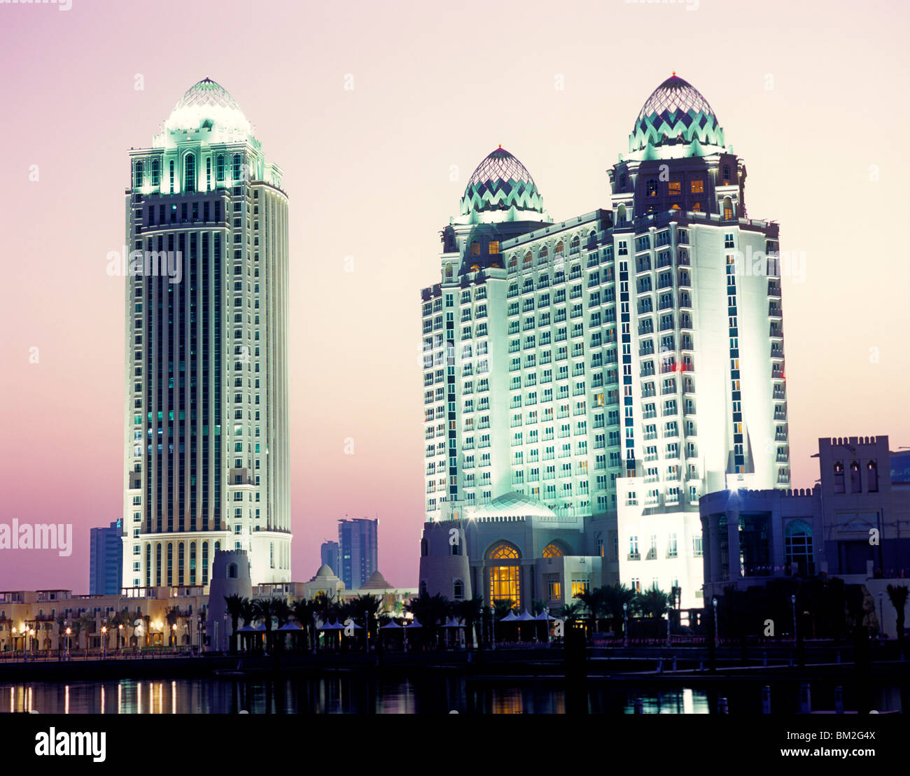 Doha qatar nahost katar hotels -Fotos und -Bildmaterial in hoher ...