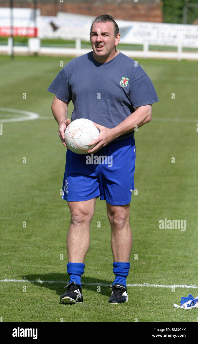 Neville southall welsh goalkeeper -Fotos und -Bildmaterial in hoher ...