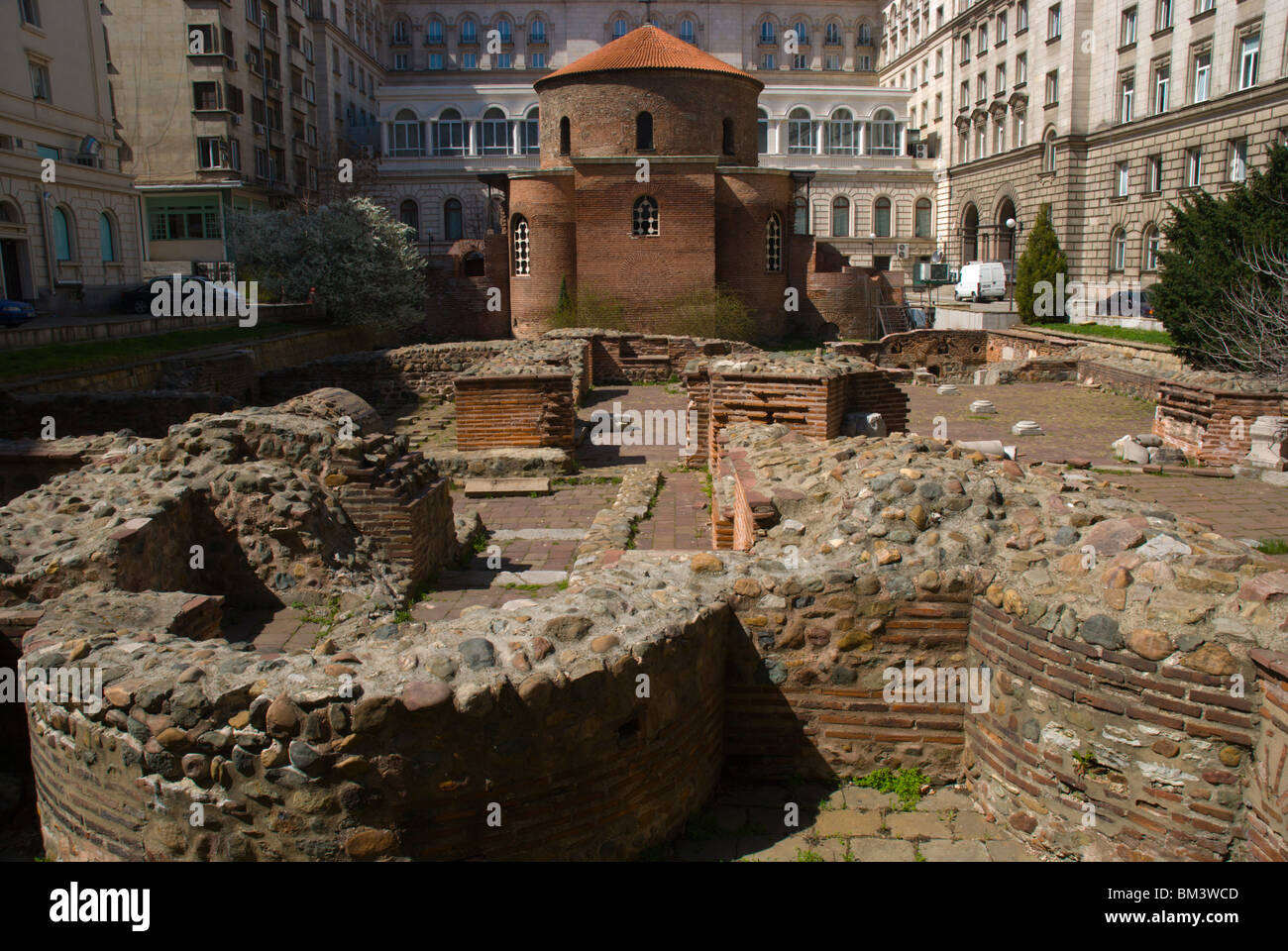 Saint george rotunde -Fotos und -Bildmaterial in hoher Auflösung – Alamy
