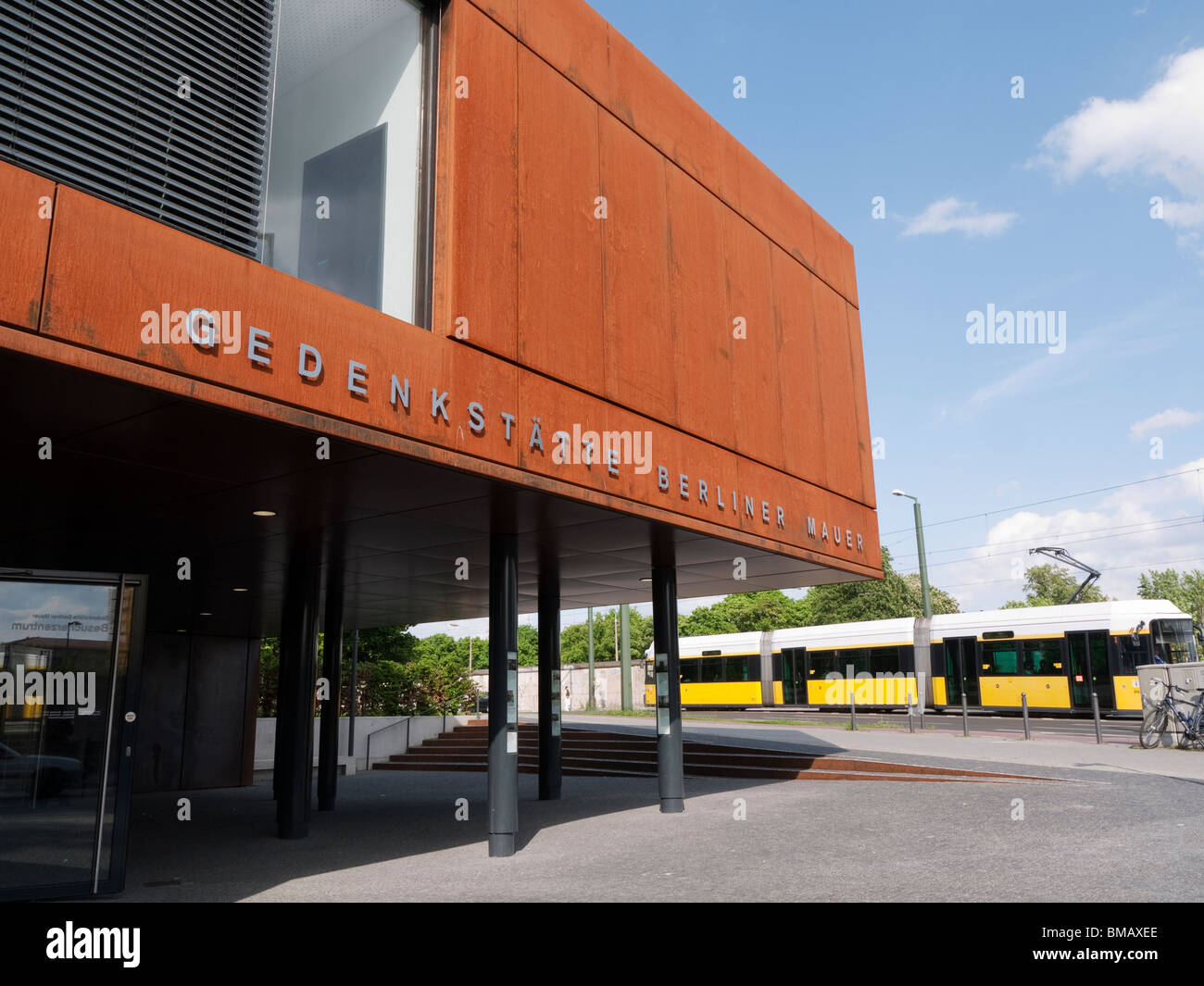 The berlin wall germany -Fotos und -Bildmaterial in hoher Auflösung – Alamy