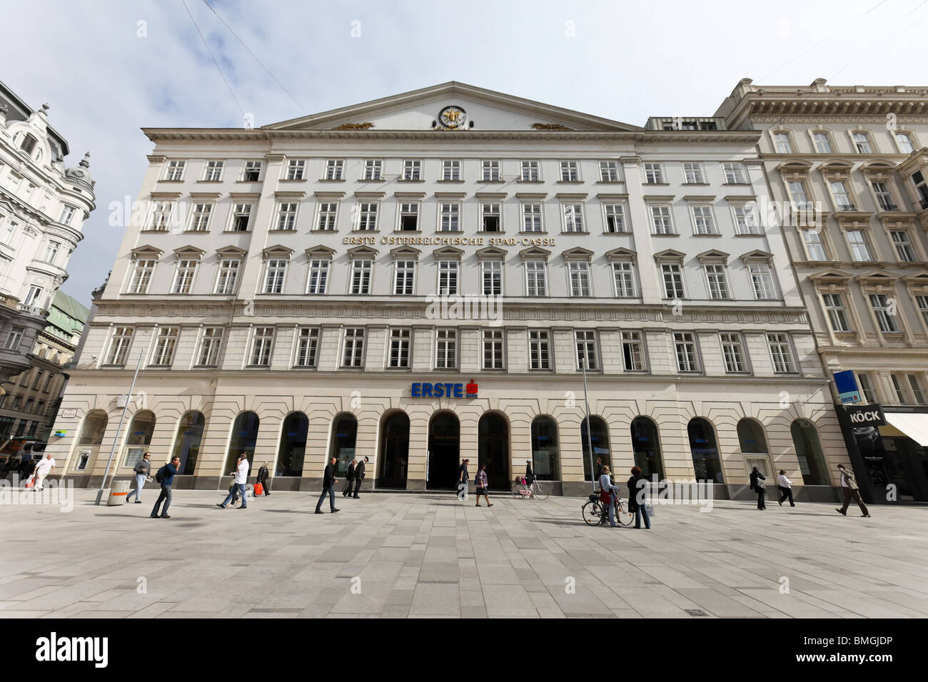 Erste bank logo -Fotos und -Bildmaterial in hoher Auflösung – Alamy
