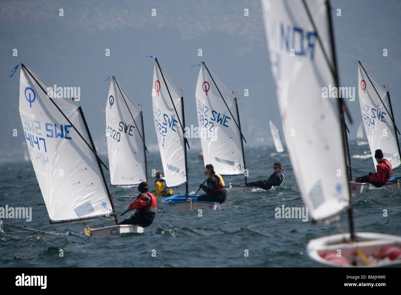 Segel Am Horizont Stockfotos und -bilder Kaufen - Alamy