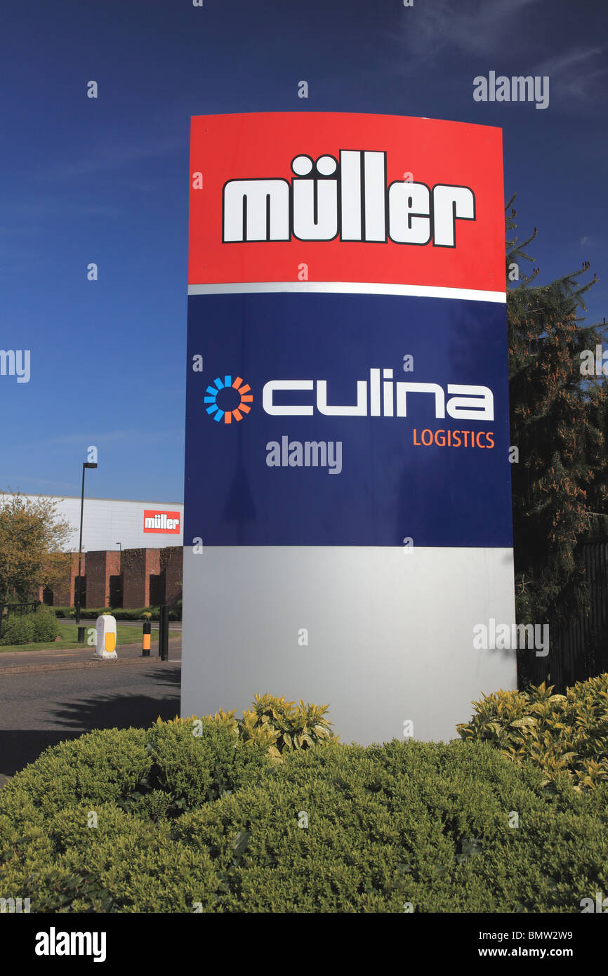 Eingang zum Culina Logistik Standort neben und im Besitz von Müller ...