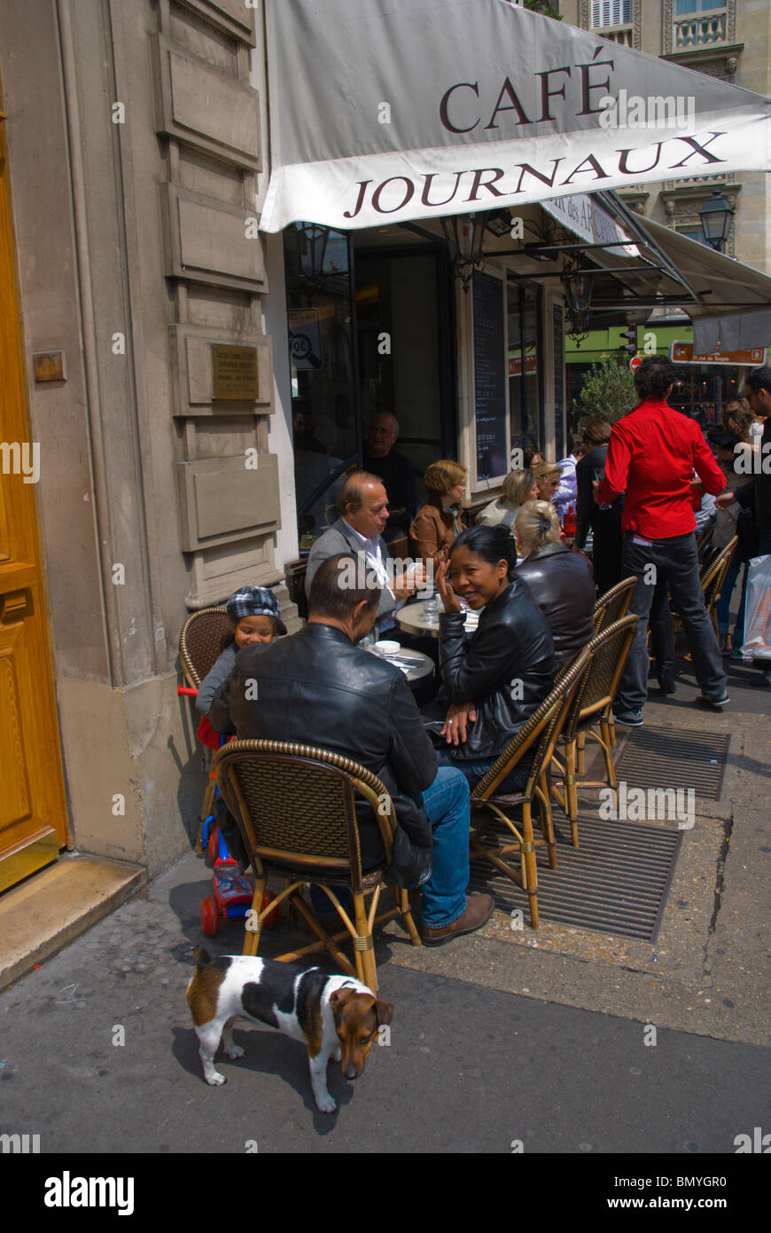 Paris Cafe Le Marais Stockfotos und -bilder Kaufen - Alamy