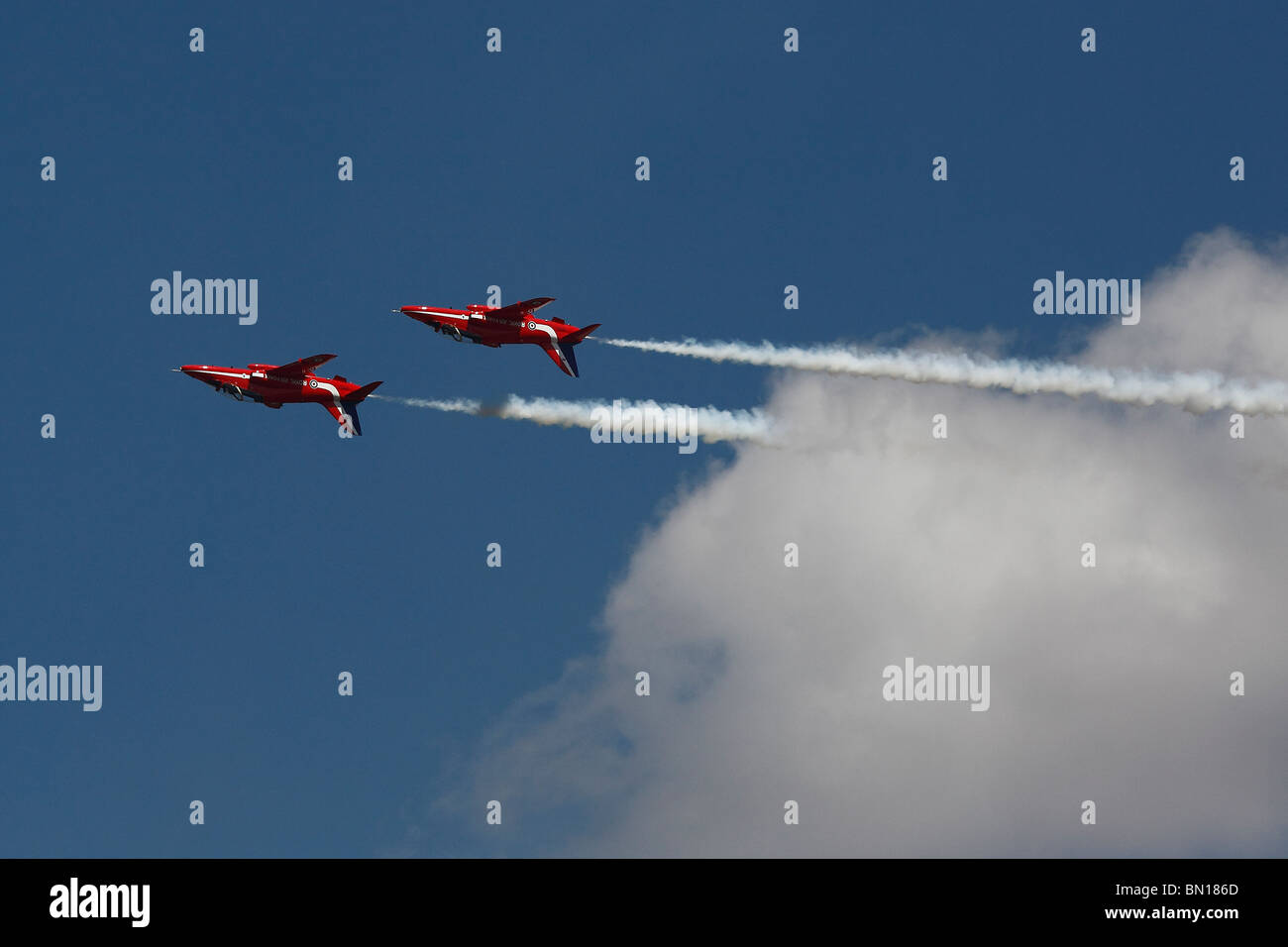 Kemble rote pfeile -Fotos und -Bildmaterial in hoher Auflösung – Alamy
