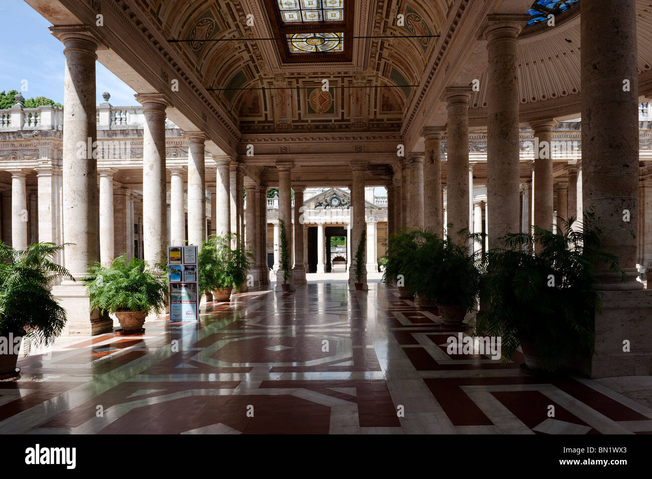 Montecatini terme spa -Fotos und -Bildmaterial in hoher Auflösung – Alamy