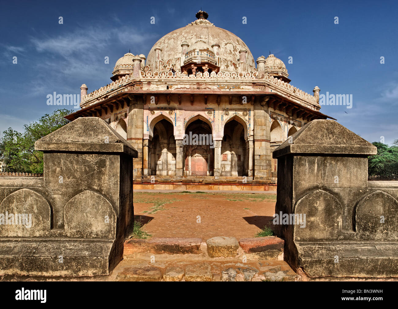 Tomb of islam khan -Fotos und -Bildmaterial in hoher Auflösung – Alamy