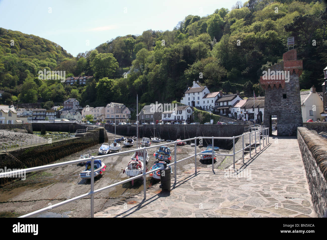 Lynton town -Fotos und -Bildmaterial in hoher Auflösung – Alamy
