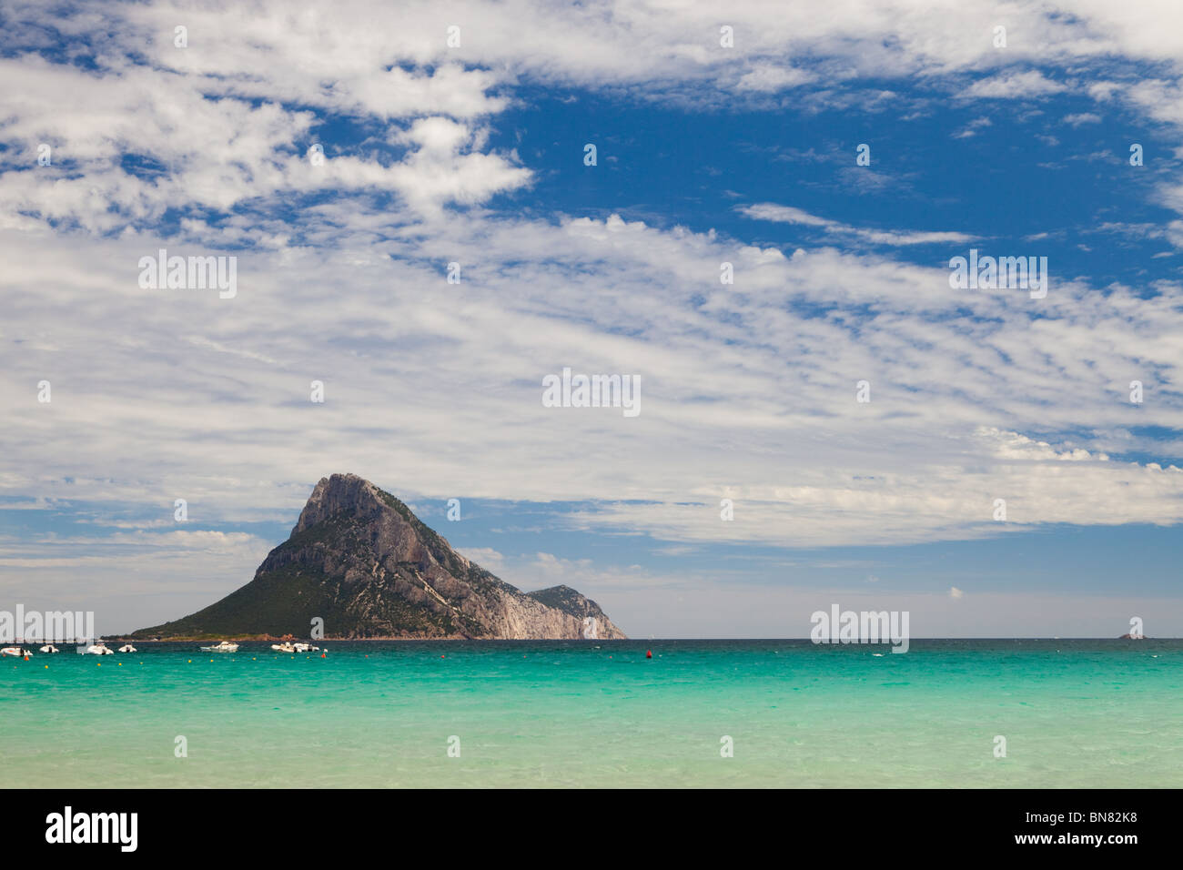 Tavolara sardinia -Fotos und -Bildmaterial in hoher Auflösung – Alamy