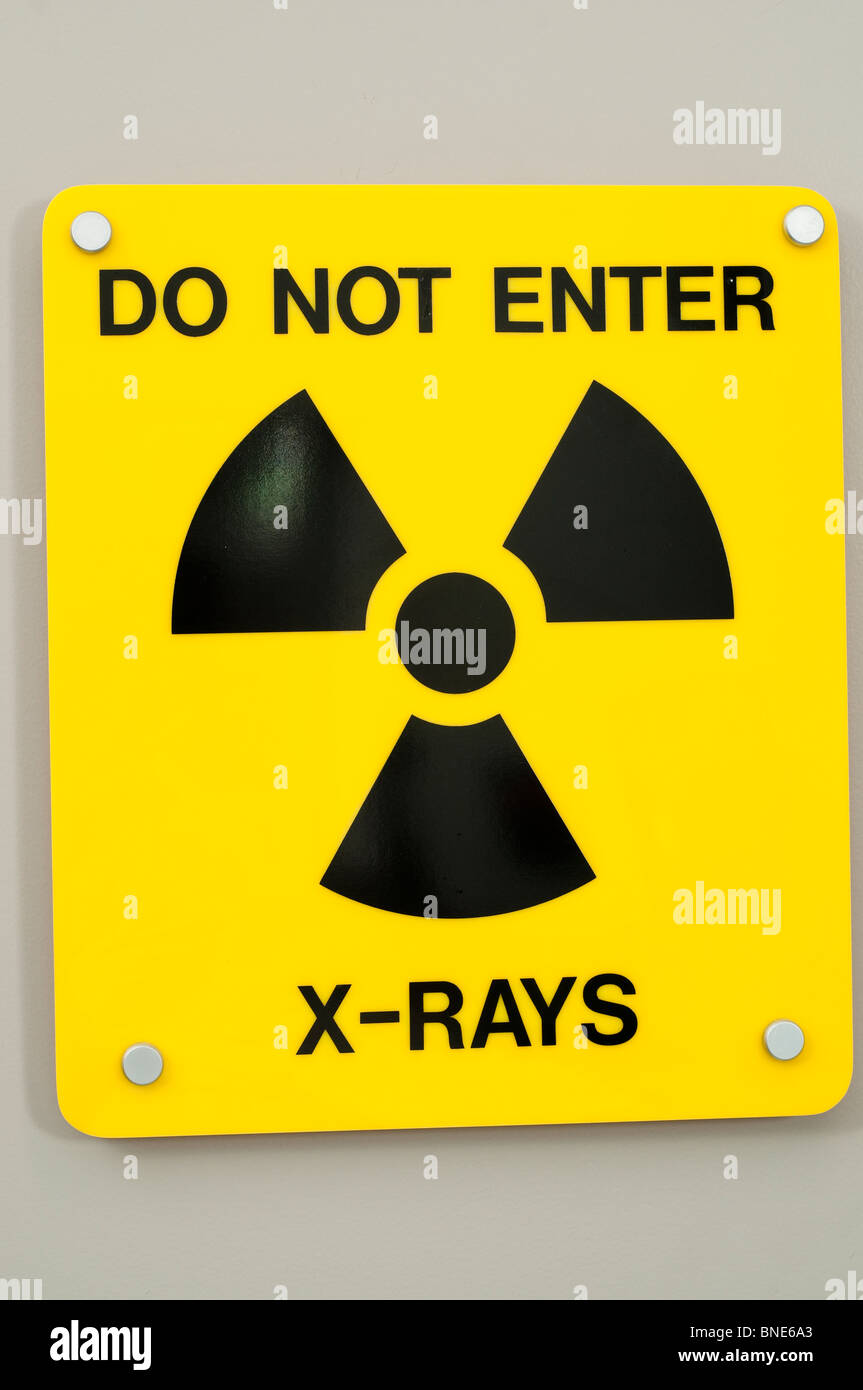 Gelbe warnungen -Fotos und -Bildmaterial in hoher Auflösung – Alamy