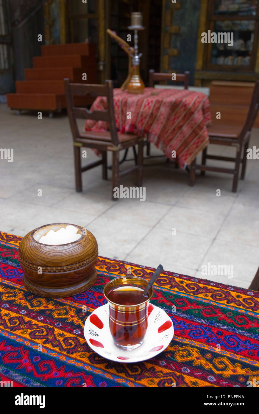 Istanbul turkey turkish cafe nargile -Fotos und -Bildmaterial in hoher ...