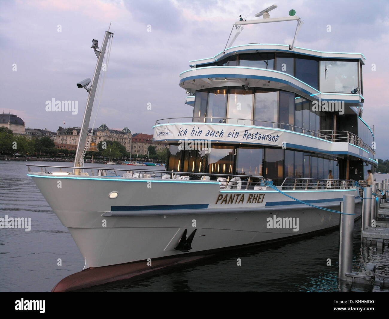 Panta rhei -Fotos und -Bildmaterial in hoher Auflösung – Alamy