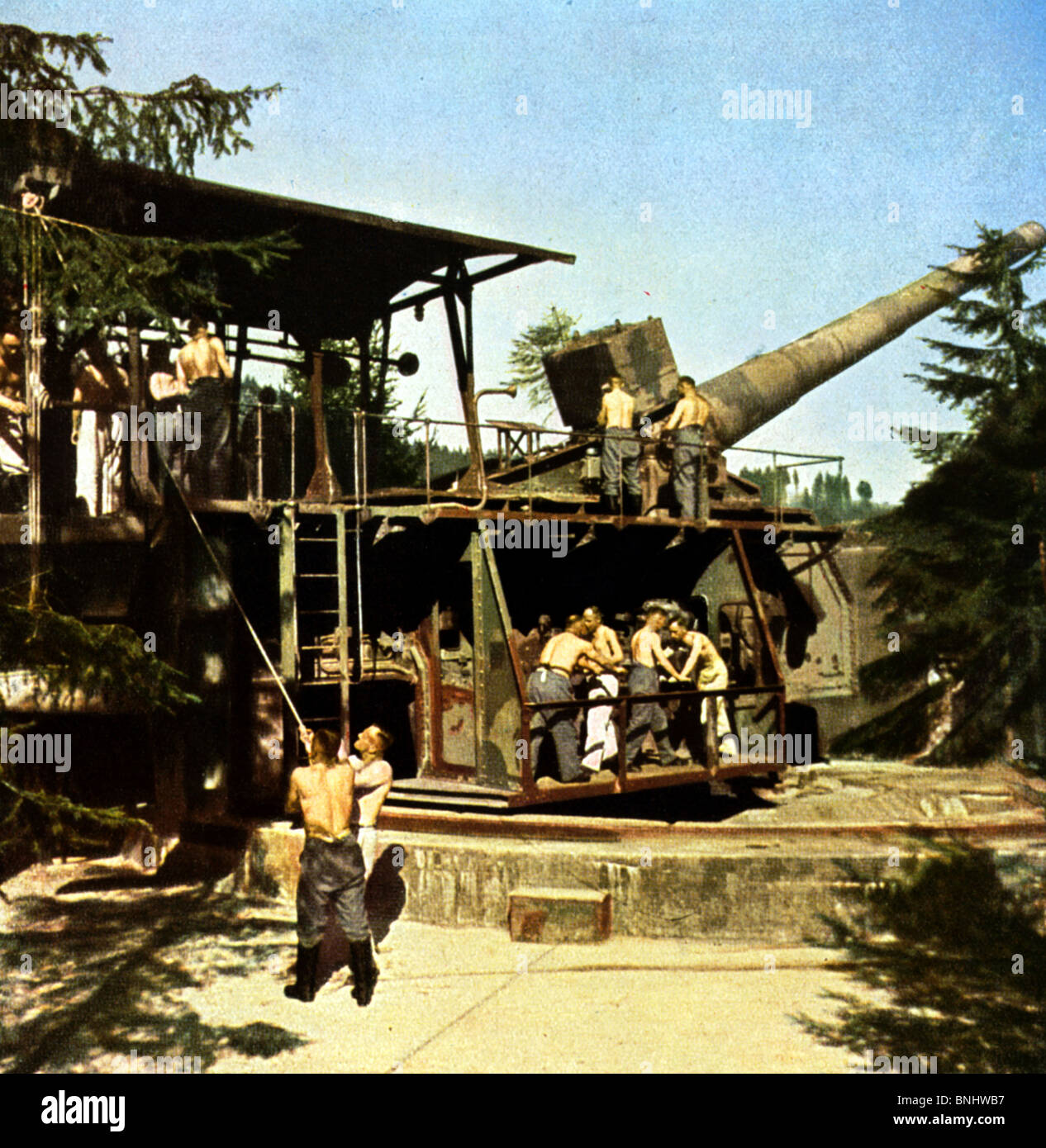 Dem zweiten Weltkrieg Nazi-Deutschland deutsche Nazis Kanone Gun Männer ...