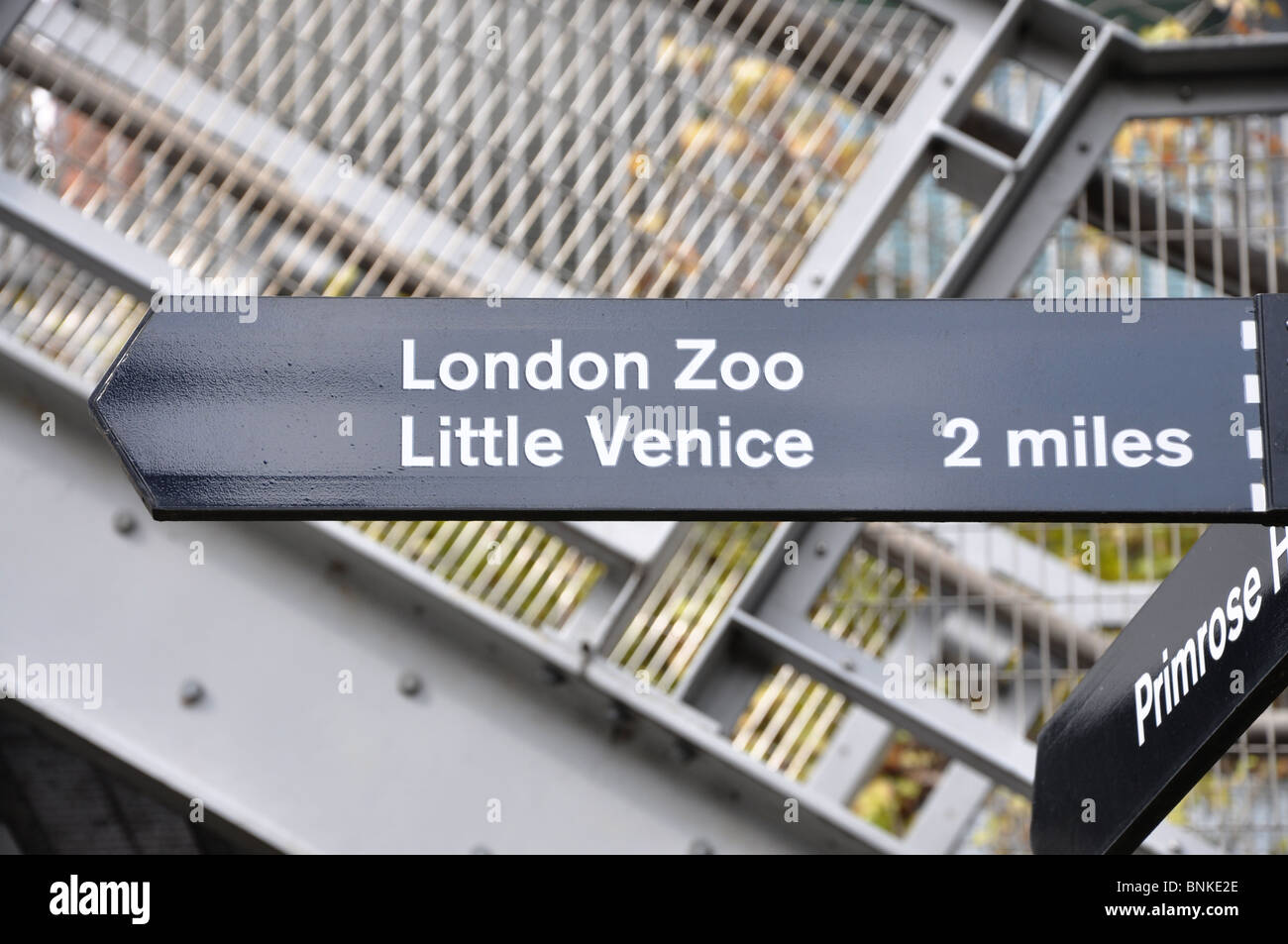 Regents canal Zeichen London Zoo-Klein-Venedig Stockfotografie - Alamy