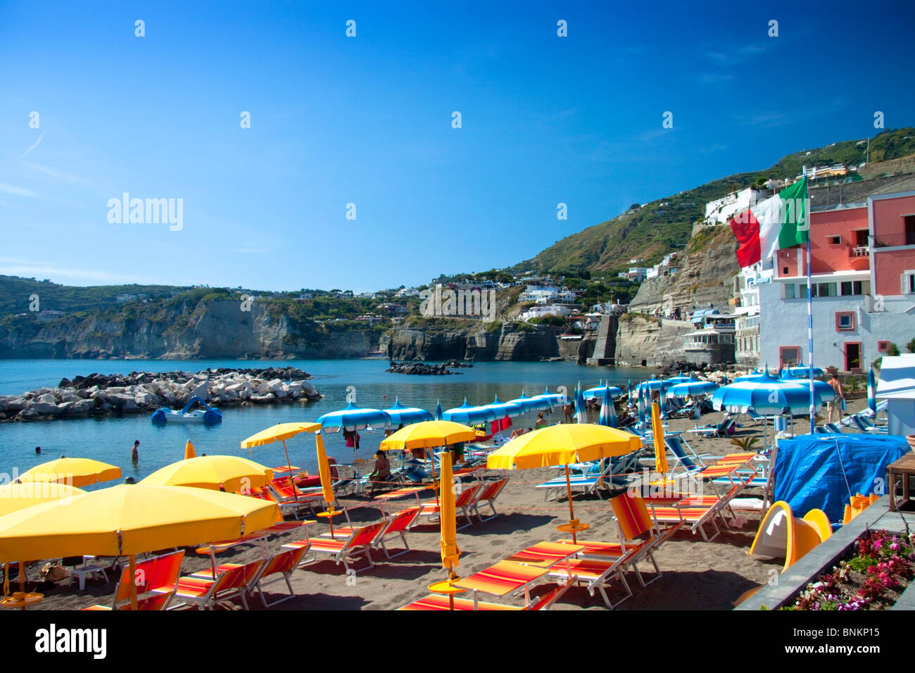 Ischia insel strand -Fotos und -Bildmaterial in hoher Auflösung – Alamy