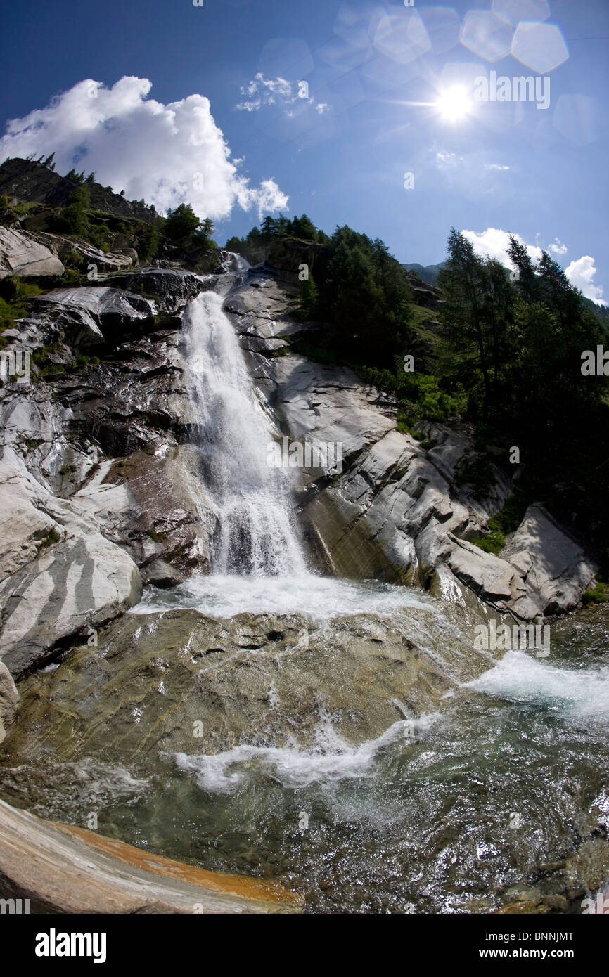 Schweiz Schweizer Saas Grund Wasserfall Tal von Saas Saastal Kanton ...