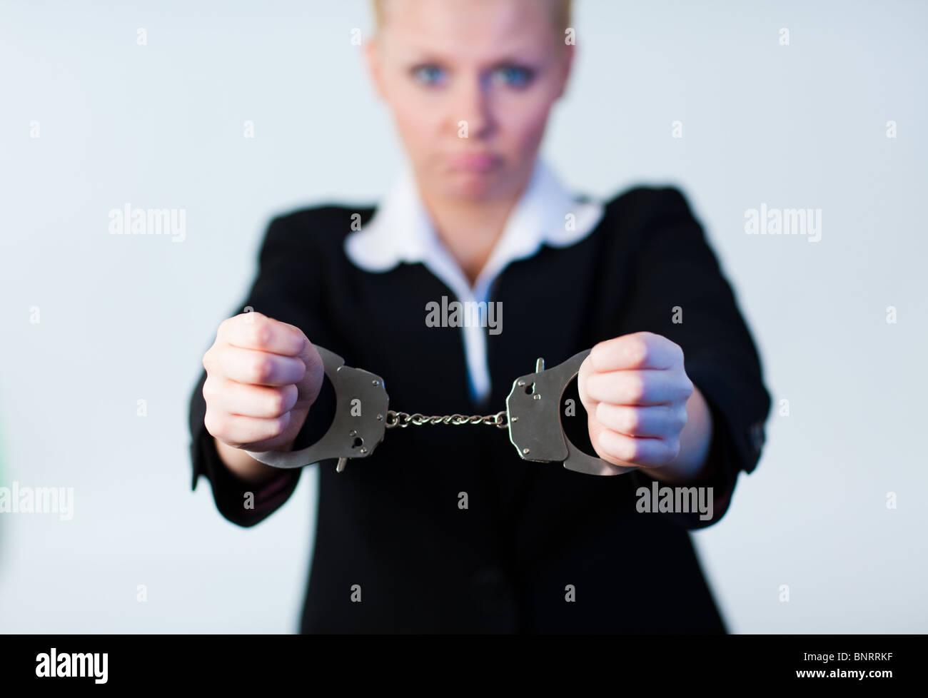 Woman chained up in handcuffs -Fotos und -Bildmaterial in hoher ...