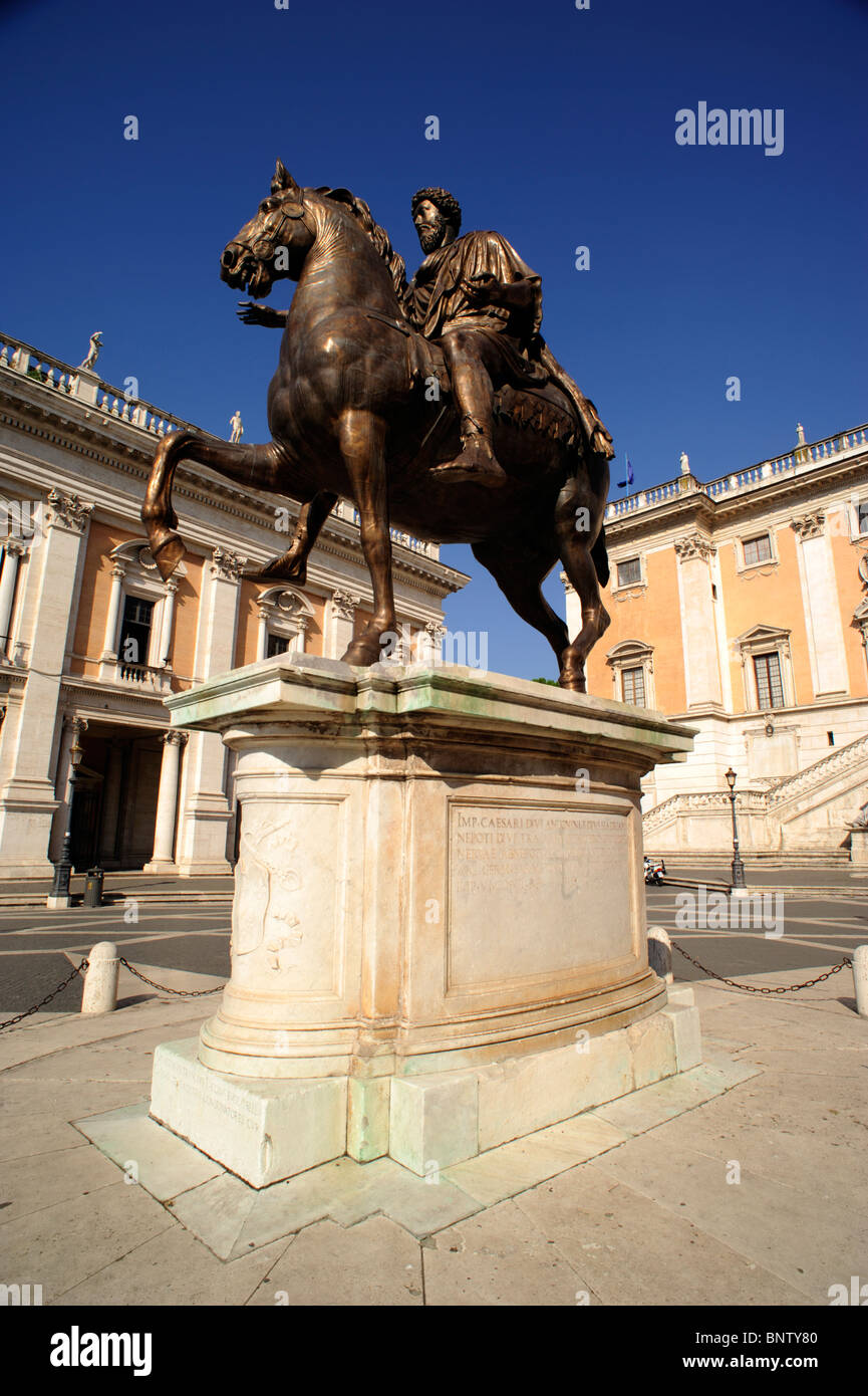 Marcus aurelius denkmal -Fotos und -Bildmaterial in hoher Auflösung – Alamy