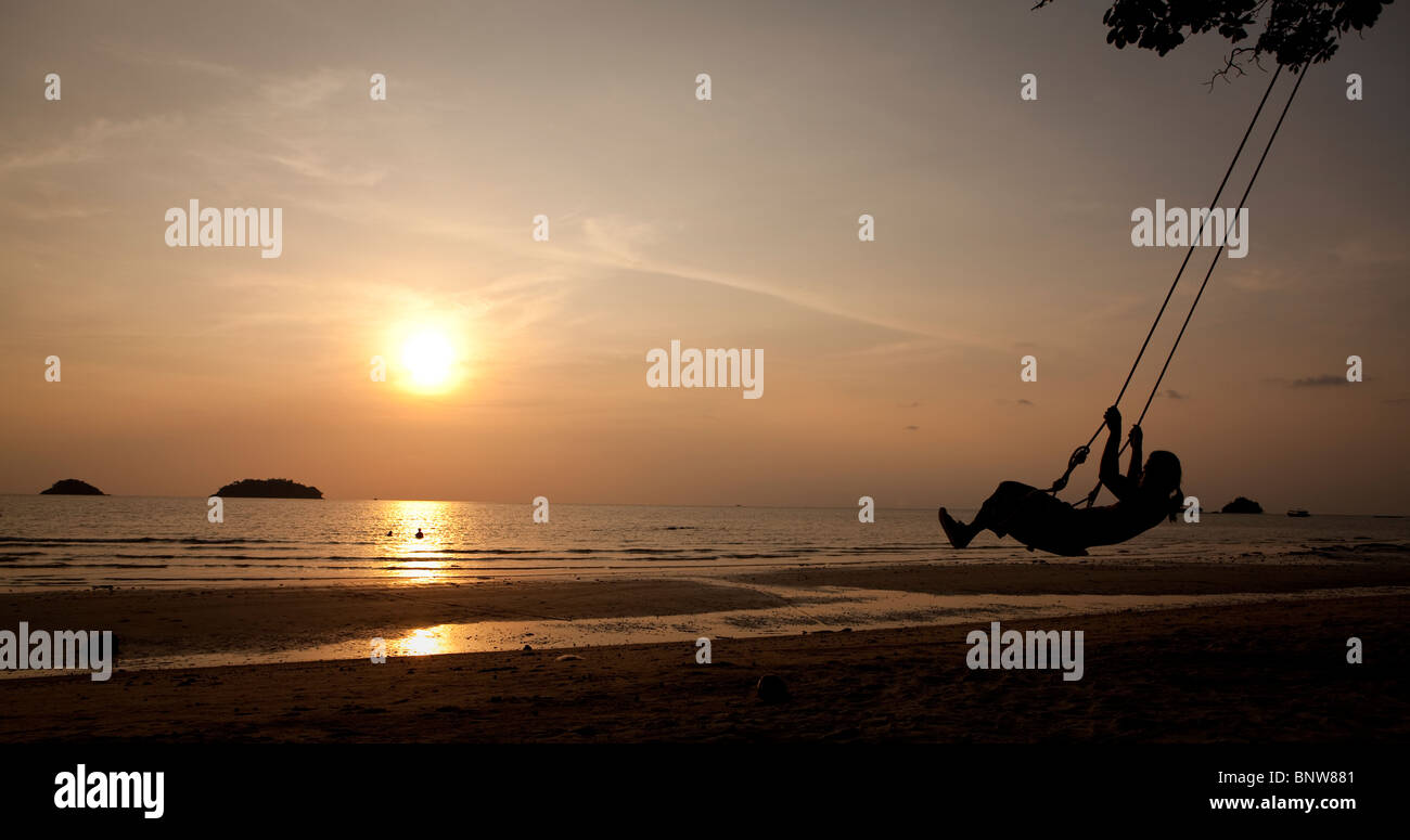 Sonnenuntergang am kai bae strand -Fotos und -Bildmaterial in hoher ...