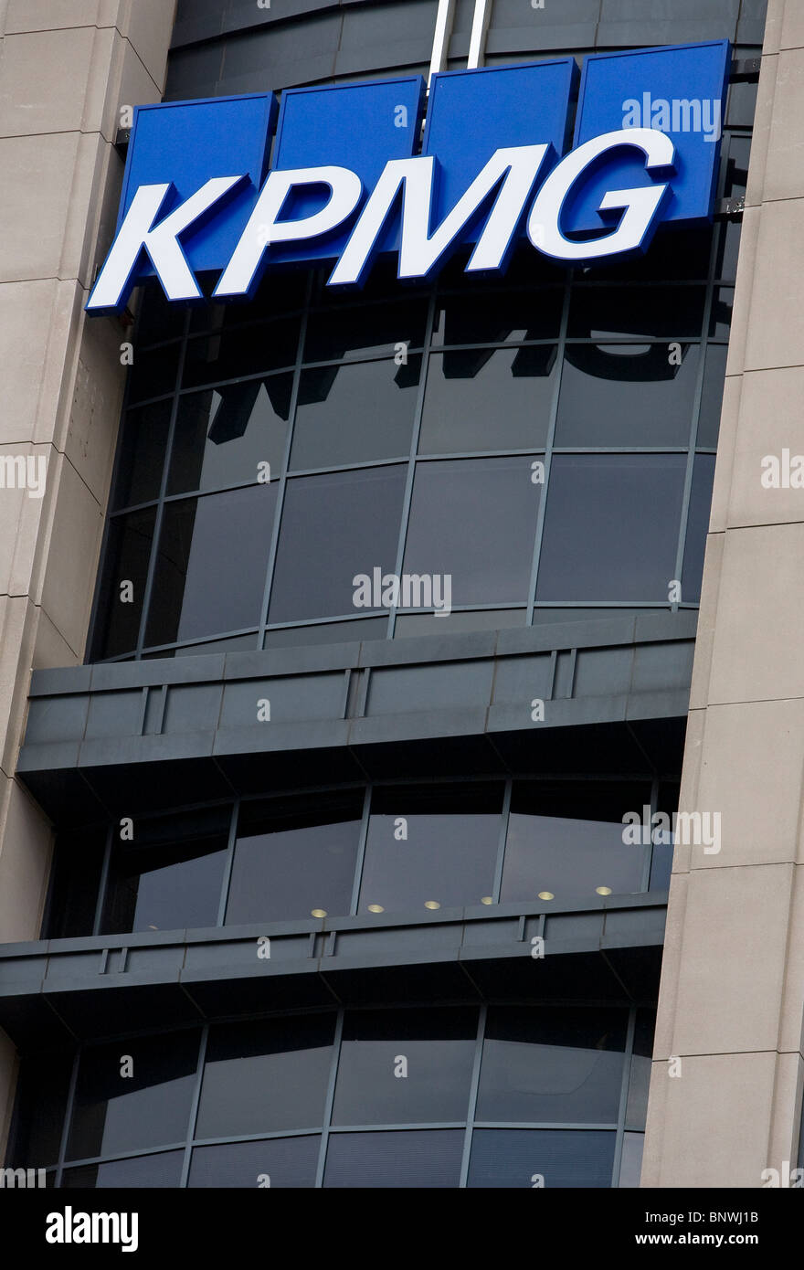 Kpmg logo -Fotos und -Bildmaterial in hoher Auflösung – Alamy