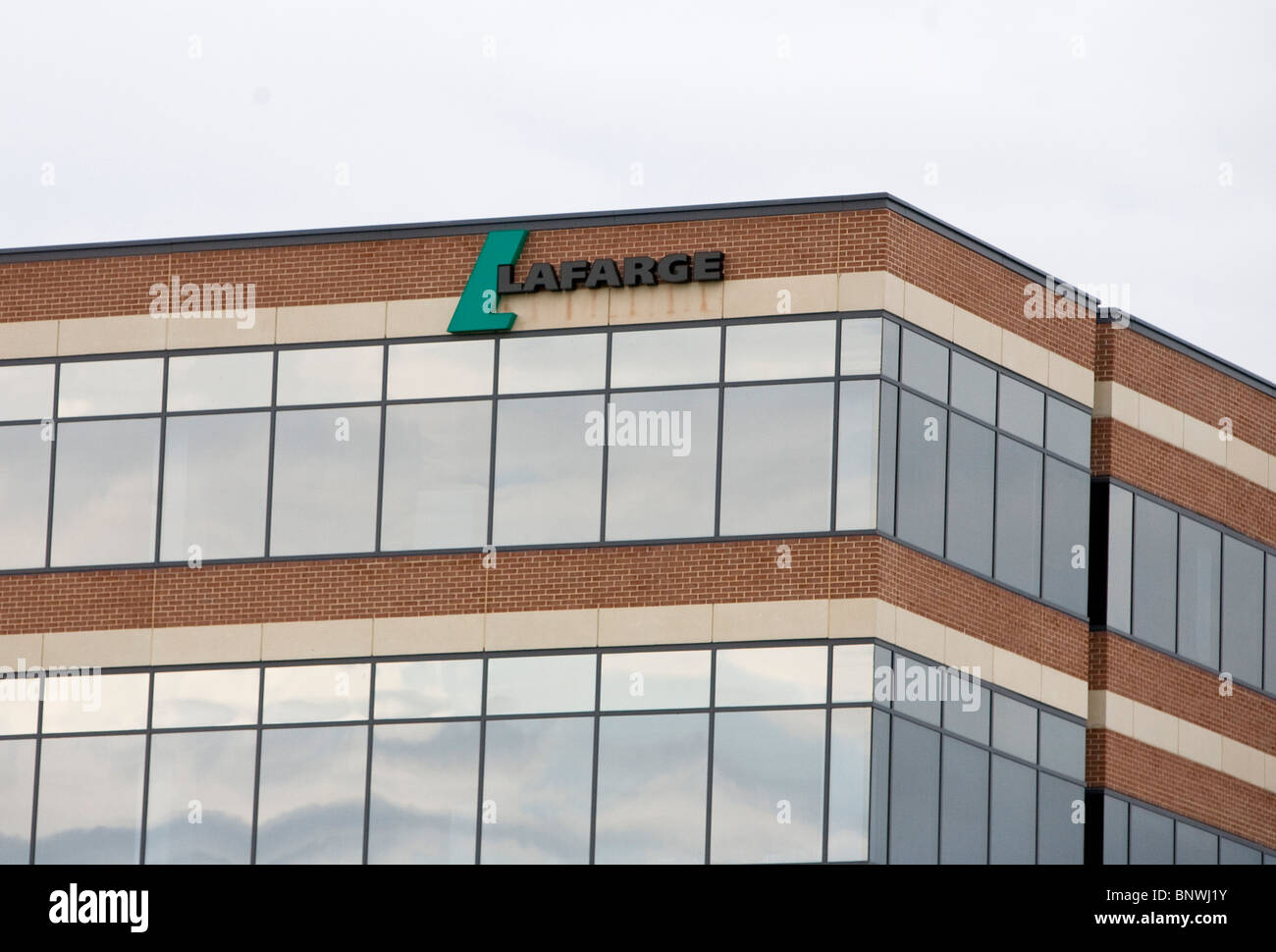 Lafarge logo -Fotos und -Bildmaterial in hoher Auflösung – Alamy