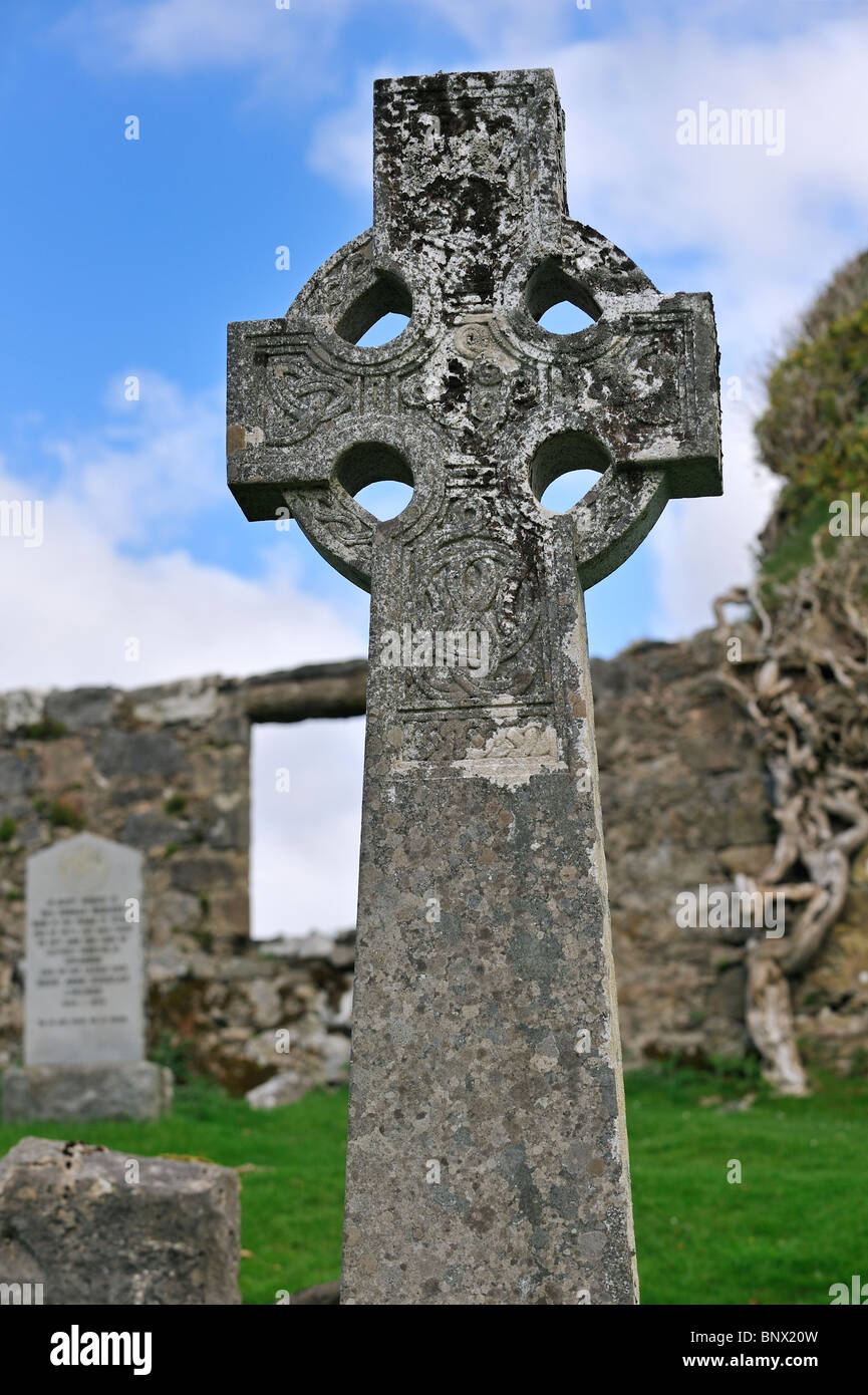 Keltisches Kreuz auf dem Friedhof von Cill Chriosd / Kilchrist Kirche auf der Isle Of Skye ...