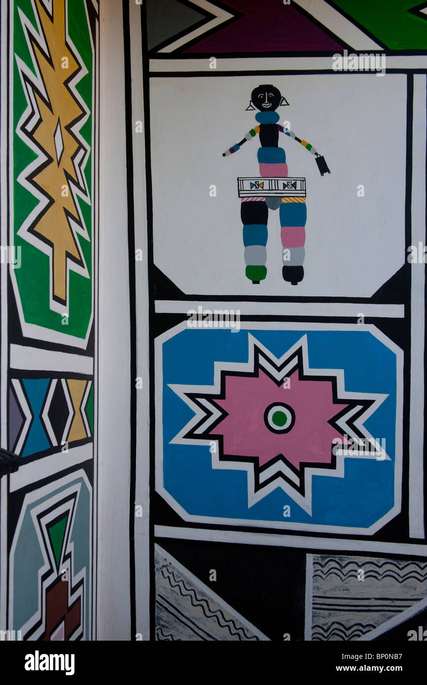 Ndebele house -Fotos und -Bildmaterial in hoher Auflösung – Alamy