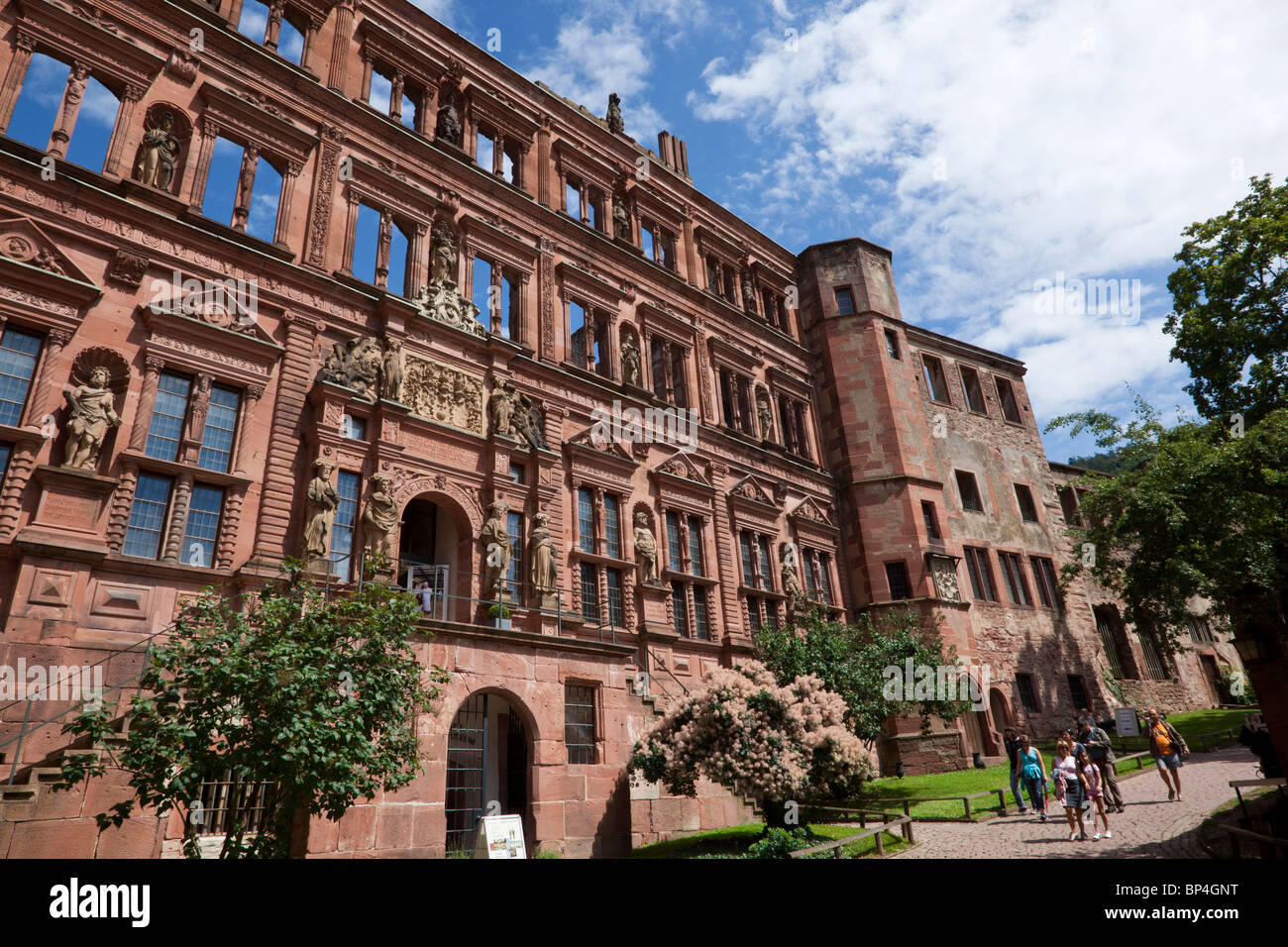 Eingang zum heidelberger schloss -Fotos und -Bildmaterial in hoher Auflösung – Alamy
