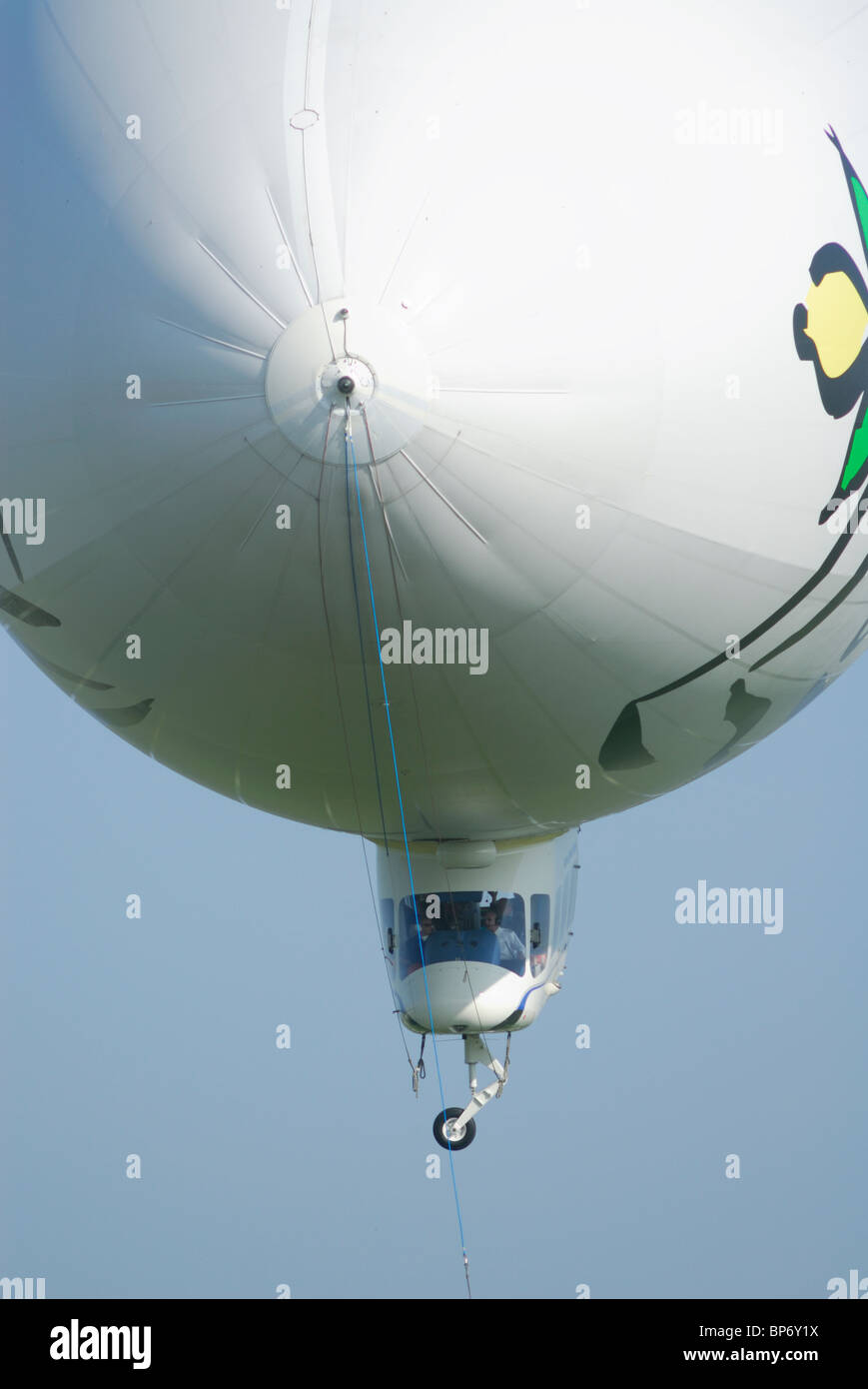 Friedrichshafen zeppelin nt -Fotos und -Bildmaterial in hoher Auflösung ...