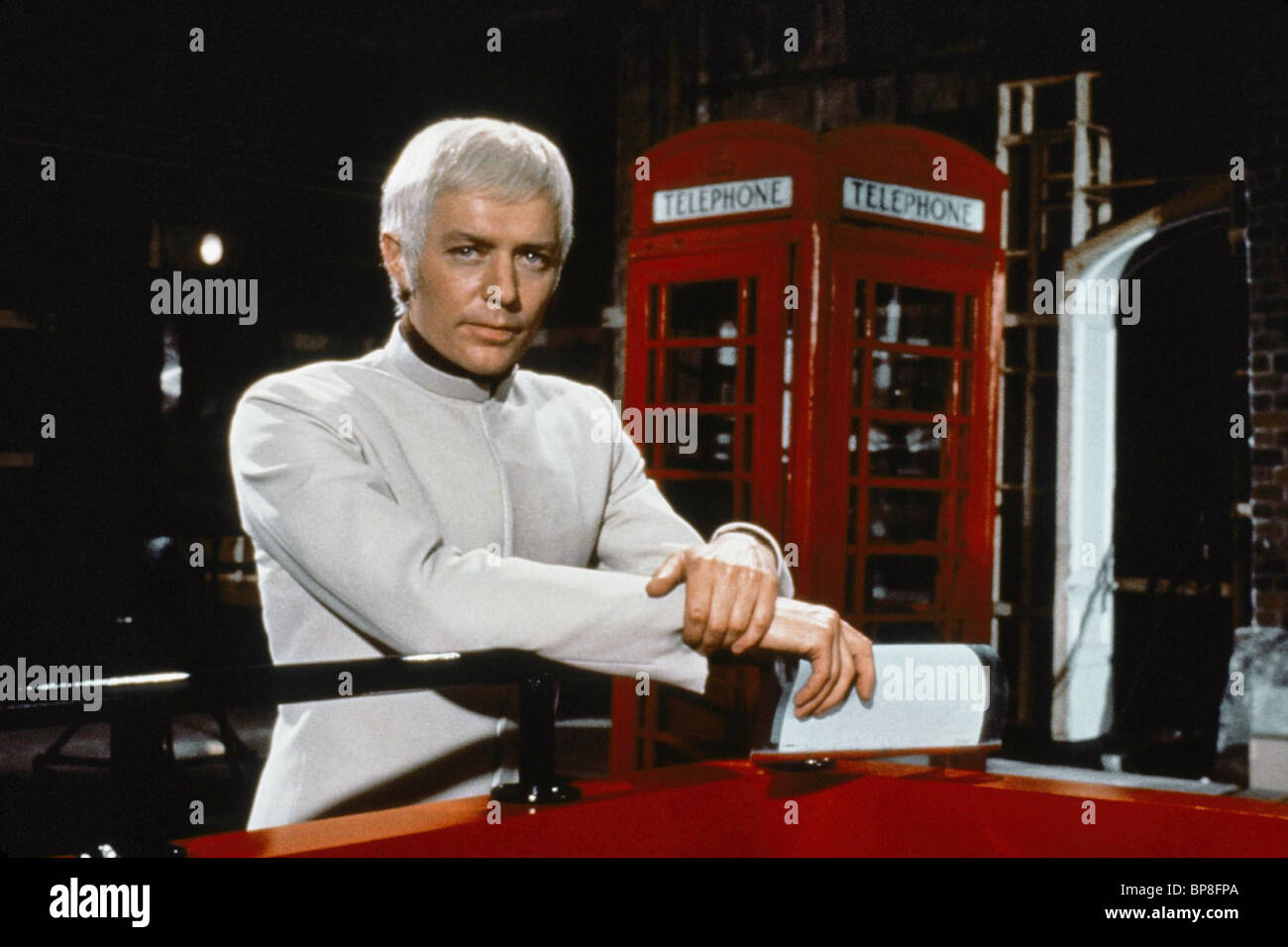 Ed Bishop Ufo 1970 Stockfotos & Ed Bishop Ufo 1970 Bilder - Alamy