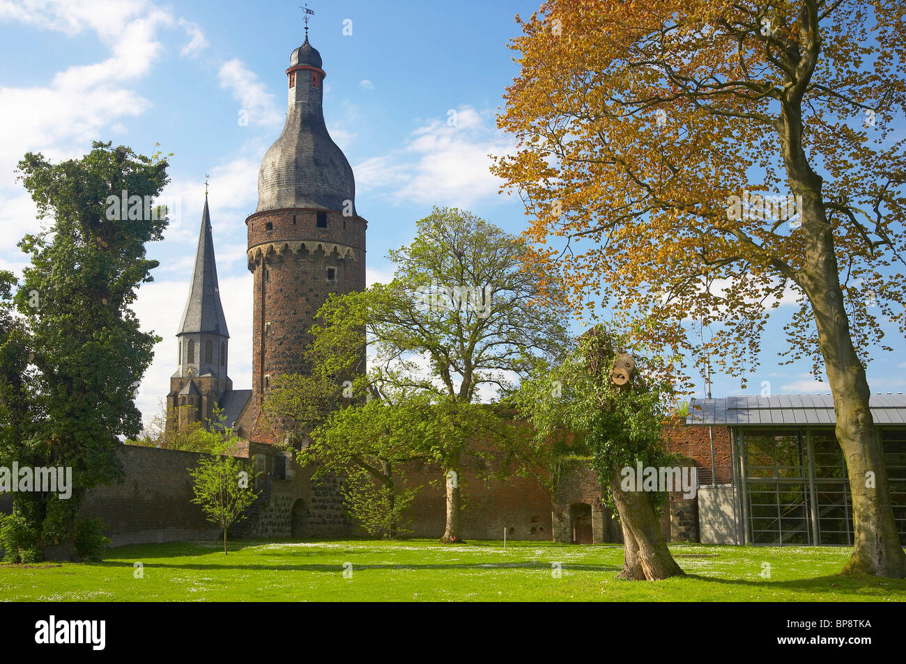 Mittelalterliche Stadt Zons, Frühling, Tag, Rheinland, Nordrhein ...