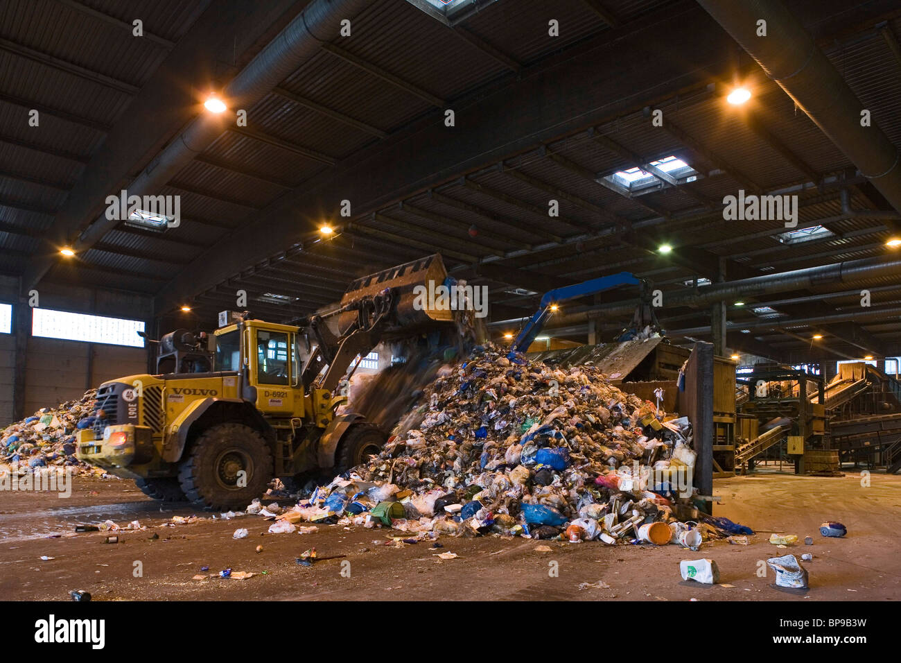 Waste disposal -Fotos und -Bildmaterial in hoher Auflösung – Alamy