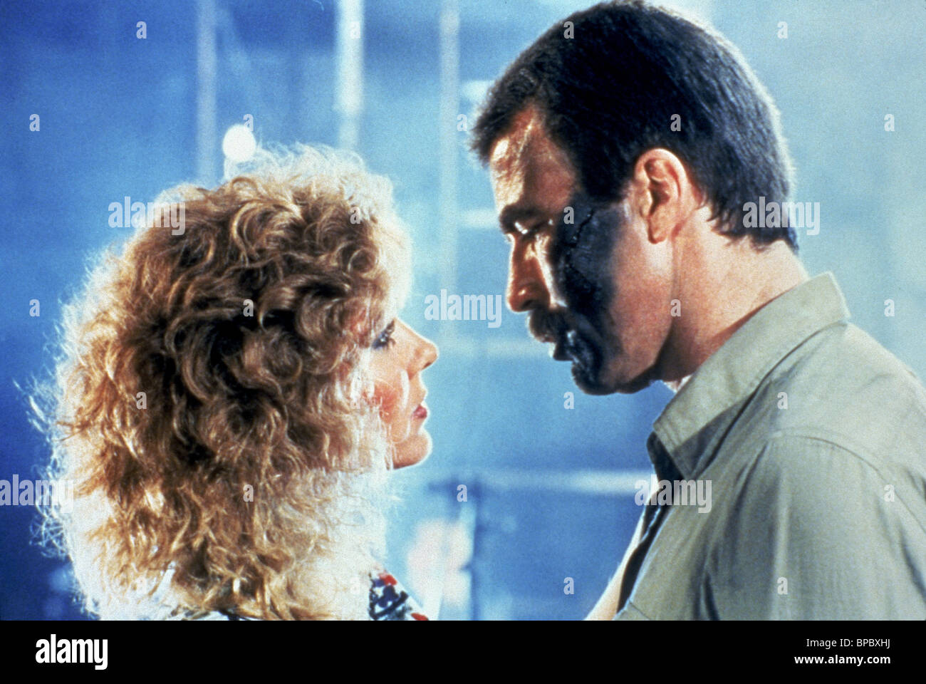 CYNTHIA RHODES, Tom Selleck, RUNAWAY, 1984 Stockfotografie - Alamy