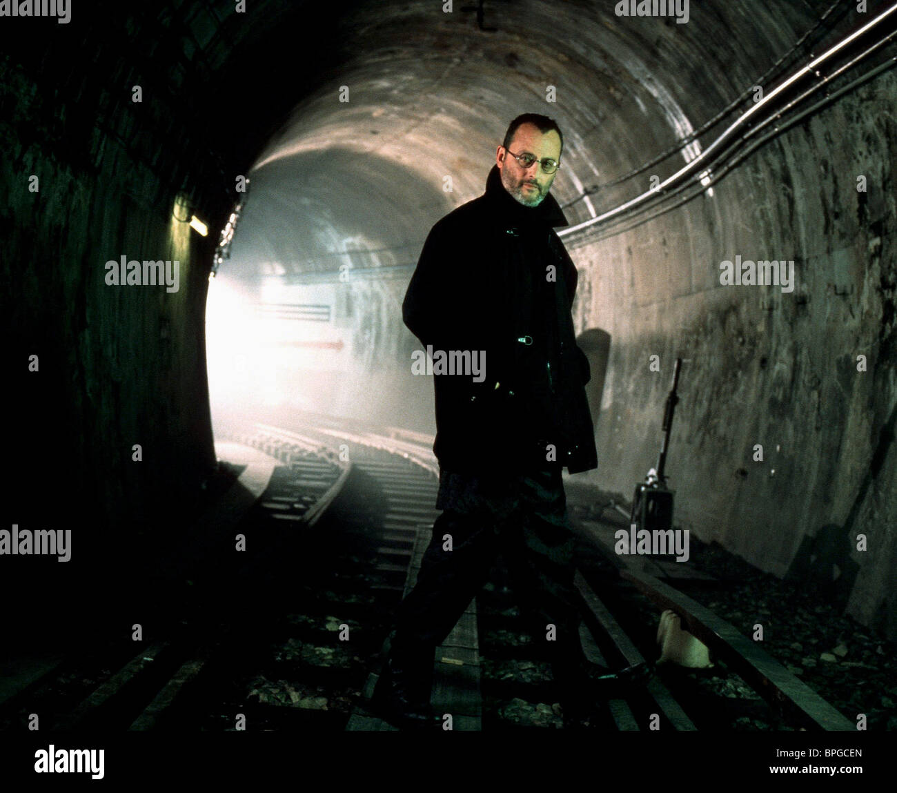 Godzilla 1998 Jean Reno Stockfotos und -bilder Kaufen - Alamy