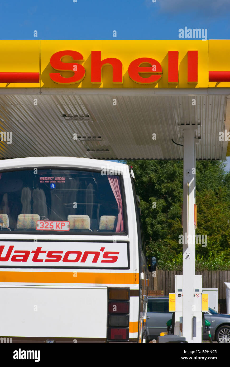 Shell benzin zeichen -Fotos und -Bildmaterial in hoher Auflösung – Alamy