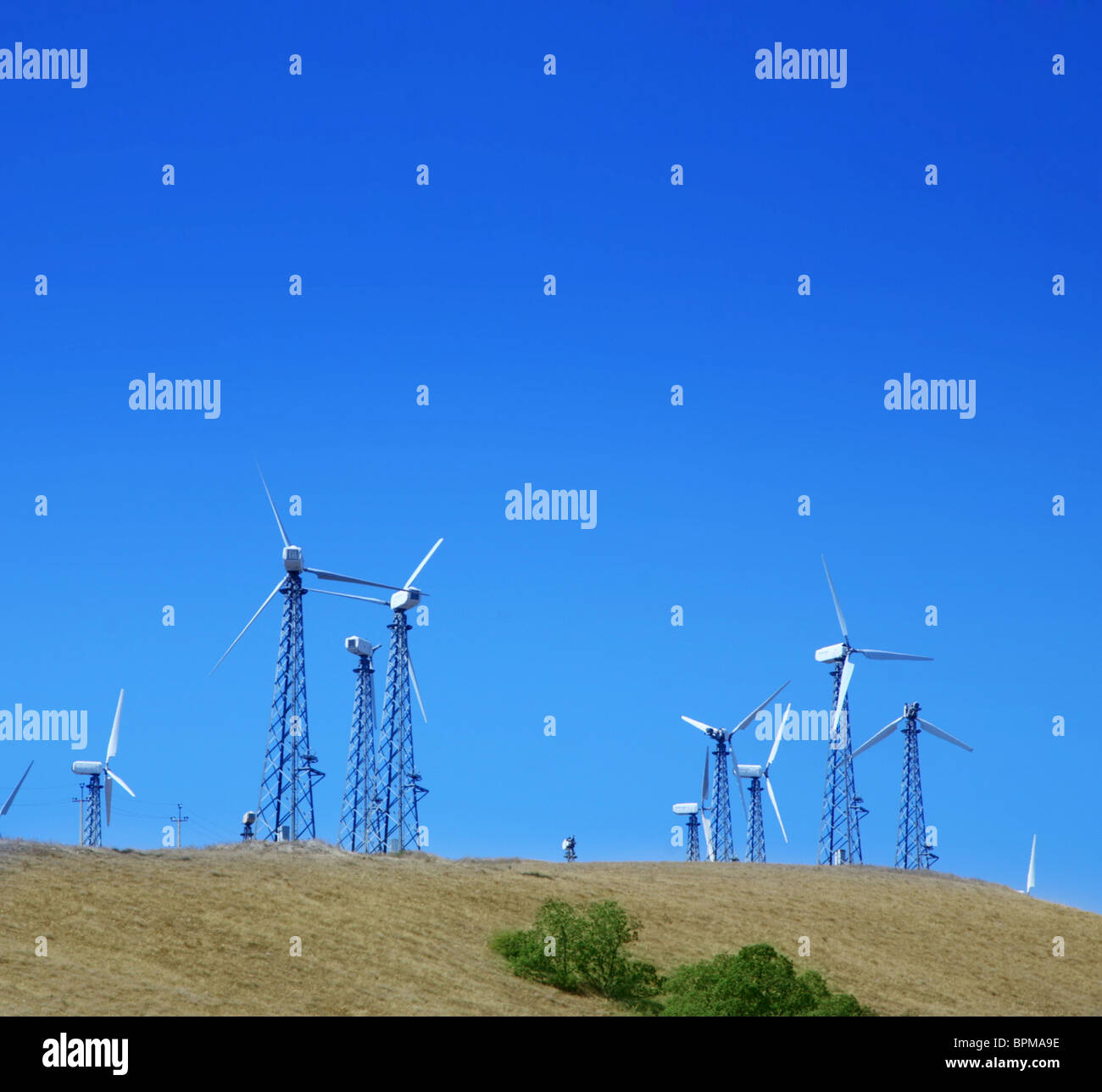 Windrad strom -Fotos und -Bildmaterial in hoher Auflösung – Alamy