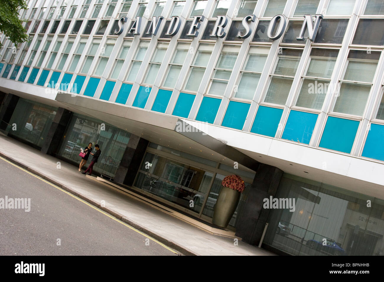 Sanderson Hotel London Stockfotos und -bilder Kaufen - Alamy