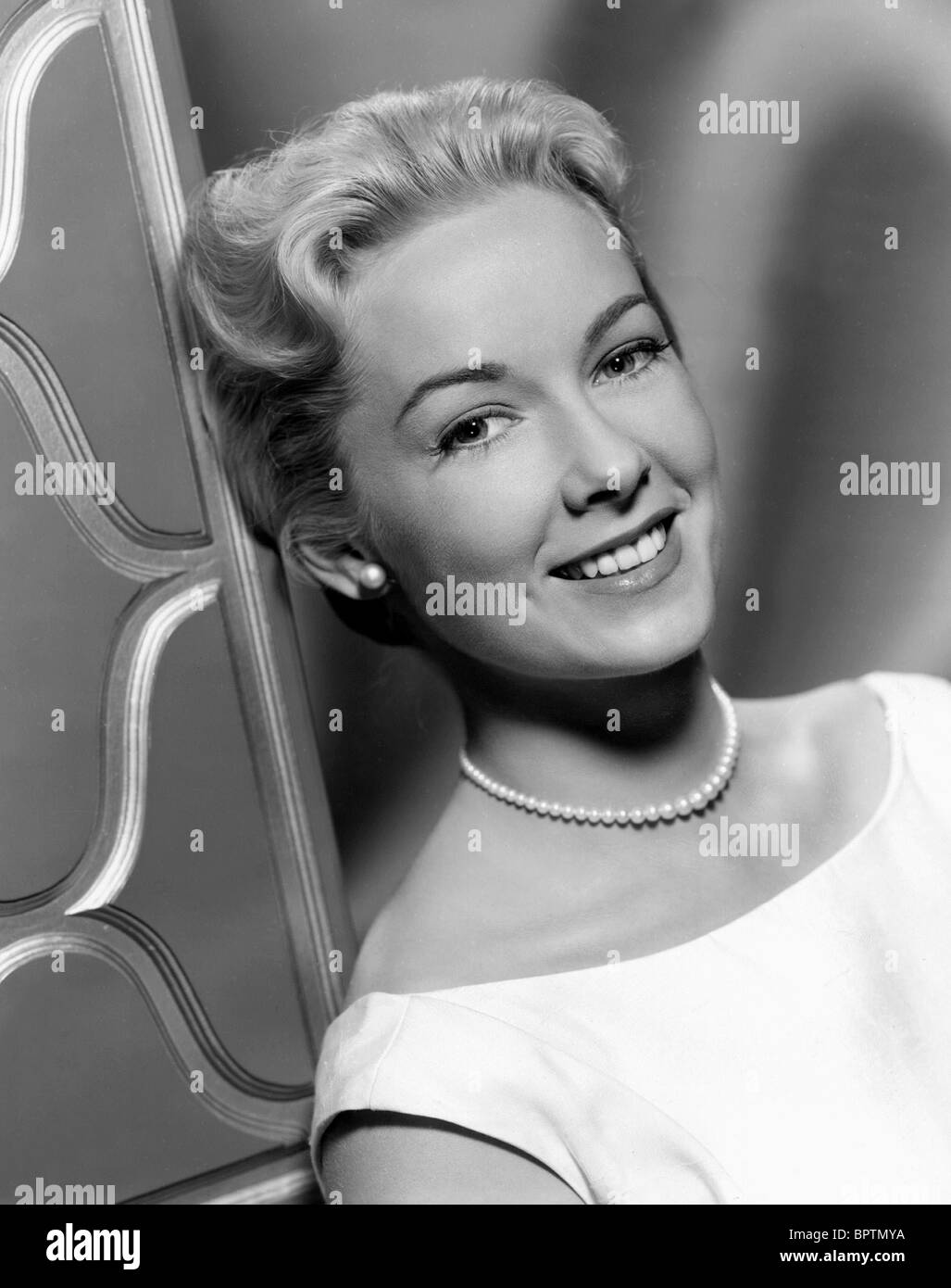 Vera miles 1959 -Fotos und -Bildmaterial in hoher Auflösung – Alamy