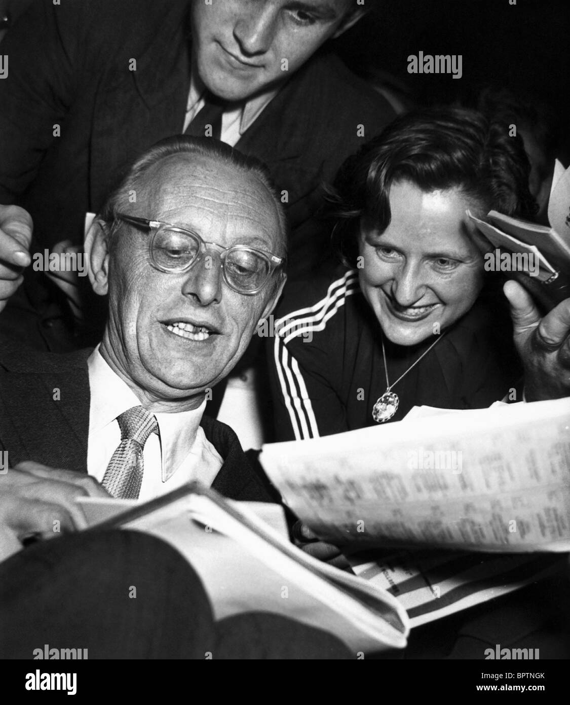 Carl orff -Fotos und -Bildmaterial in hoher Auflösung – Alamy