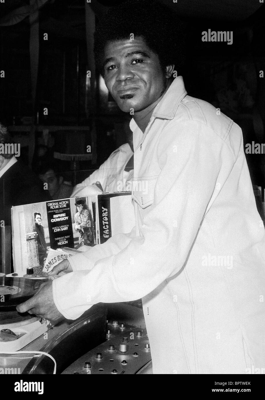 James sänger -Fotos und -Bildmaterial in hoher Auflösung – Alamy